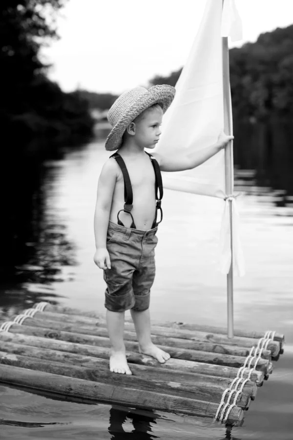 Huck Finn Styled Kids Photos — Jenn Hallak