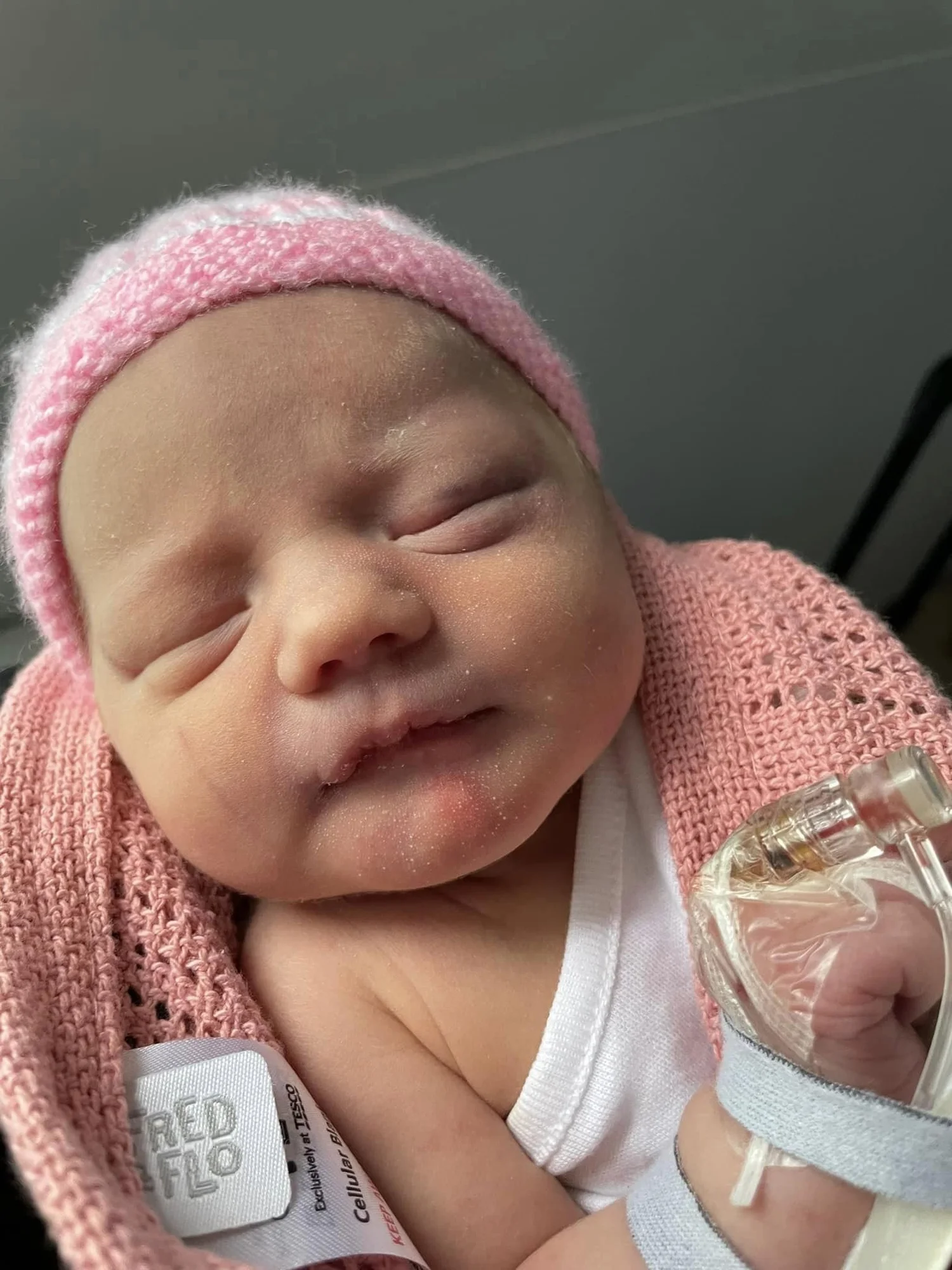 Positive birth story - Hospital birth, first time mum, preterm baby