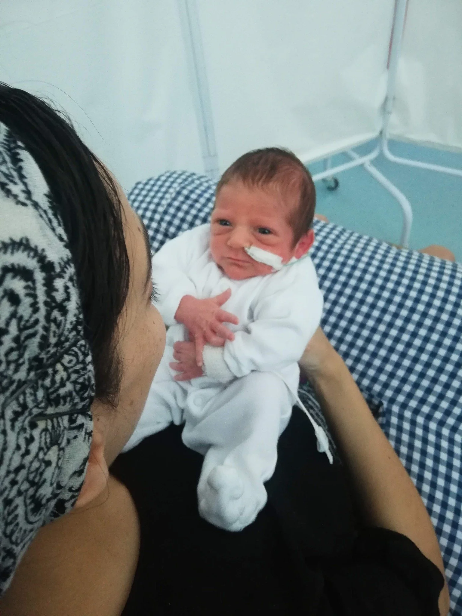 Positive birth story - Second time mum, PPROM, Induction, Hospital ...