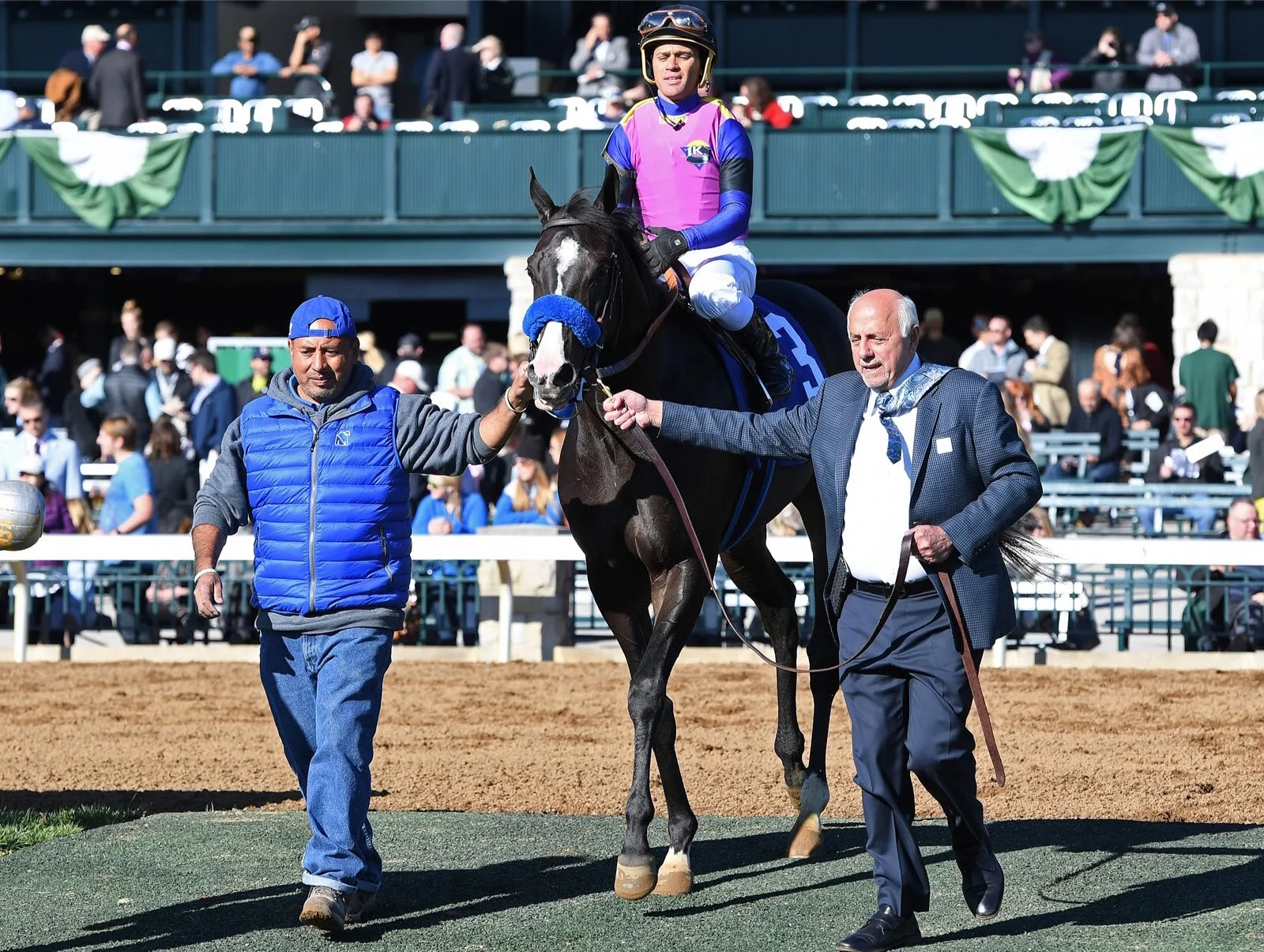 Yakteen Racing-Barn News