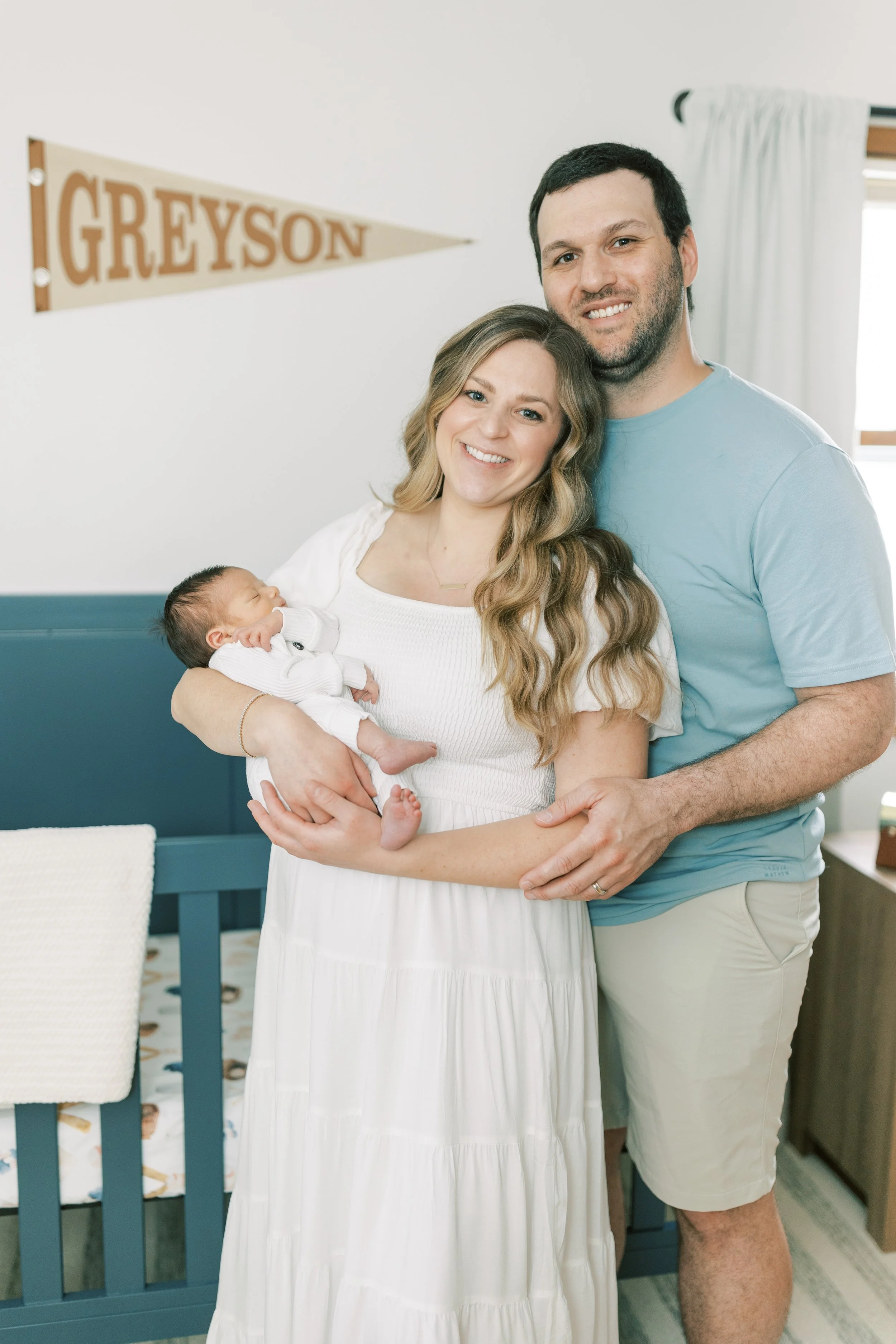 Vanessa Wyler - Milwaukee Family & Newborn Photographer