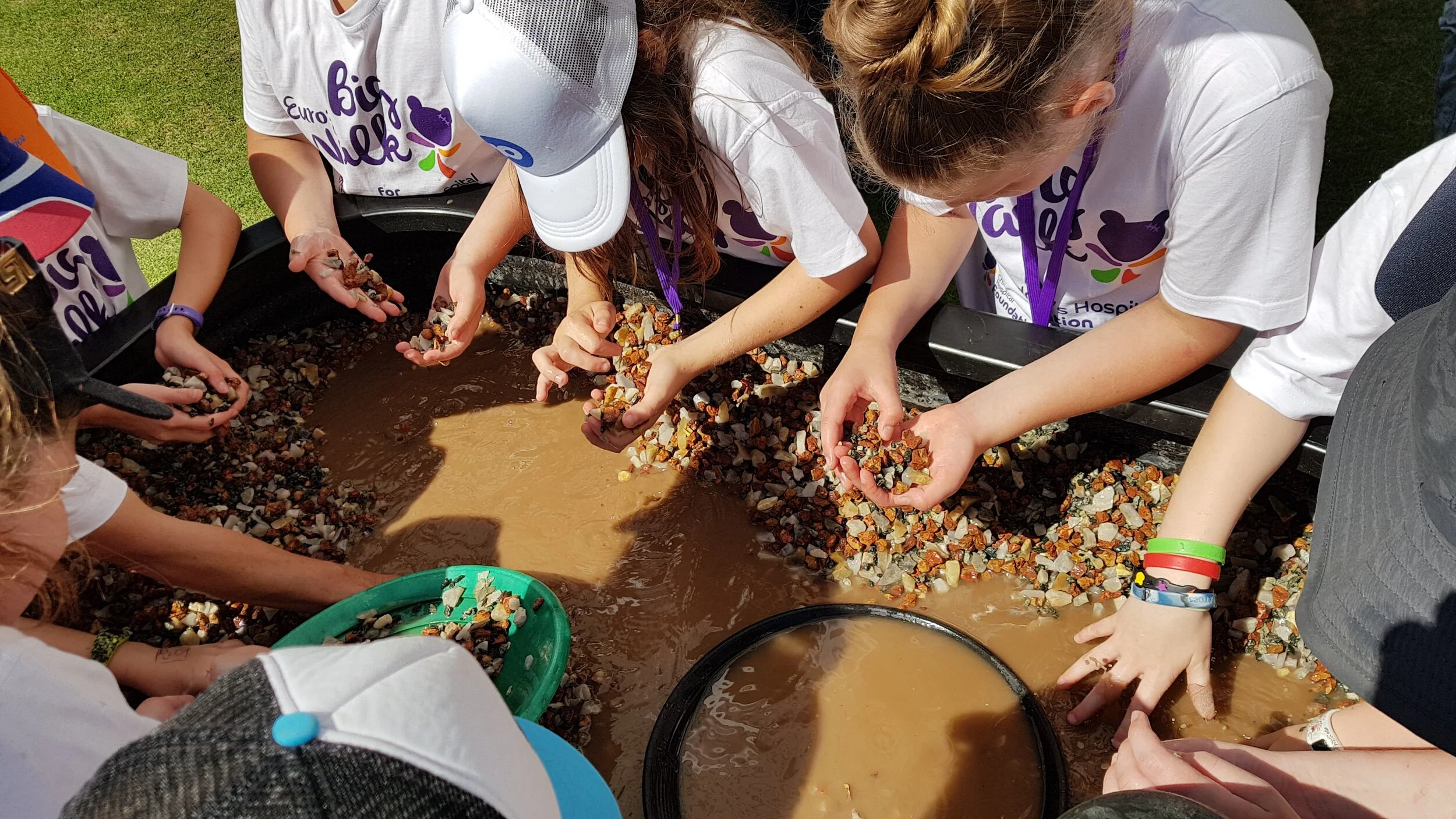 Kids Panning For Gold