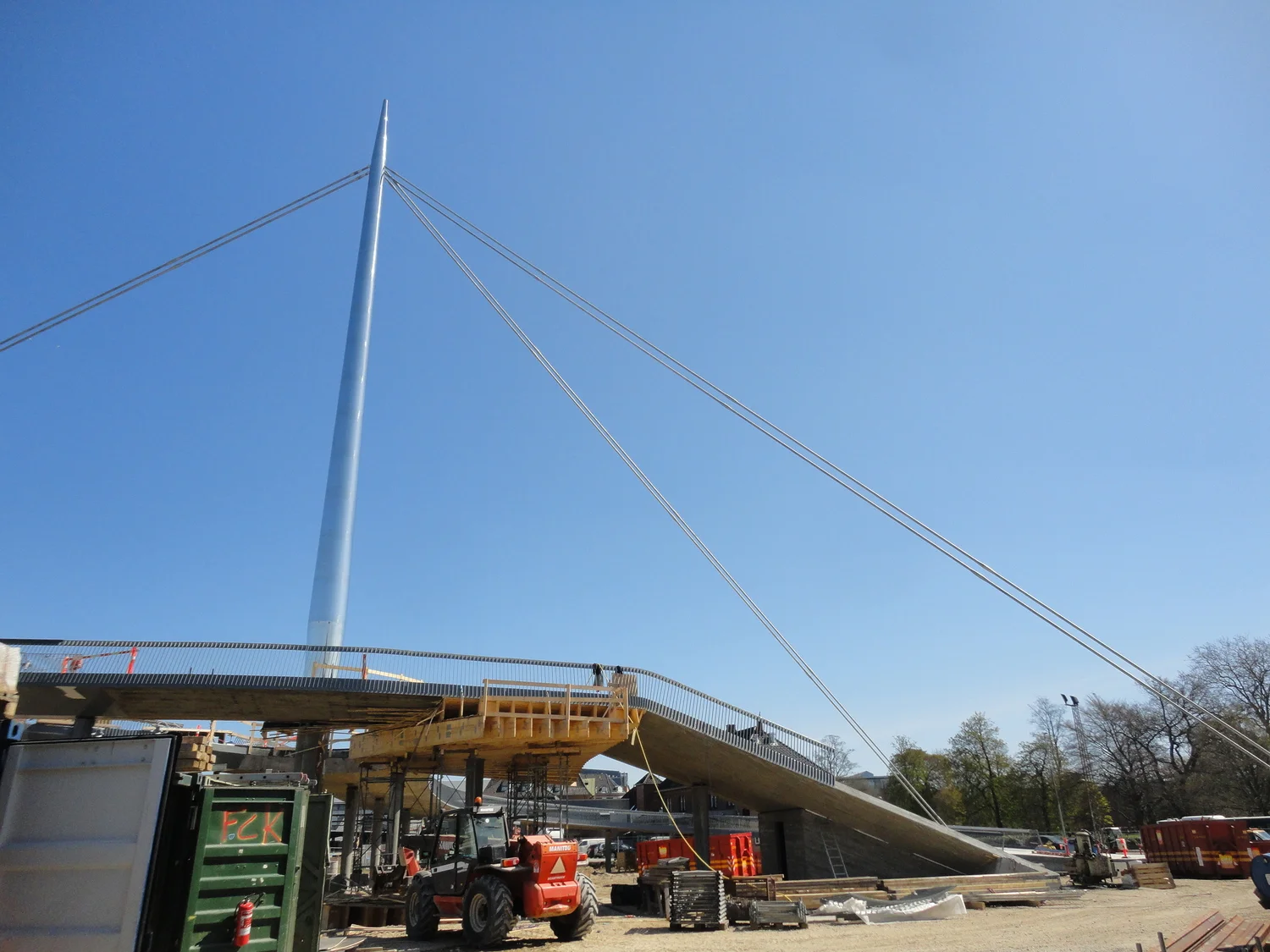 For bridges — Damptech | Earthquake Protection