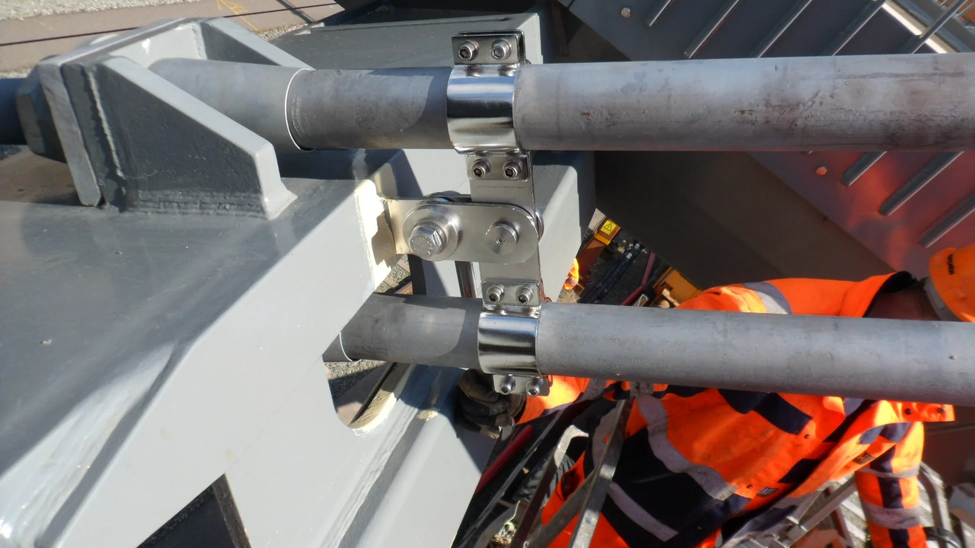 For bridges — Damptech | Earthquake Protection