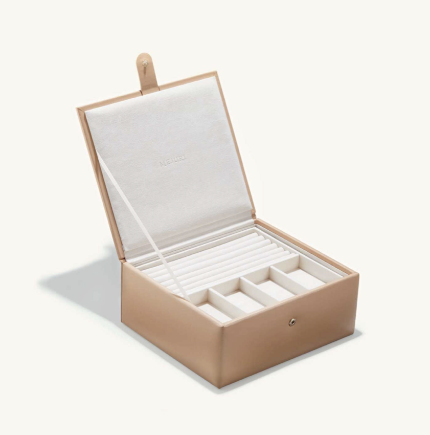 Get 20% Off Mejuri Jewelry NOW | Here Are My Top Picks from their once ...