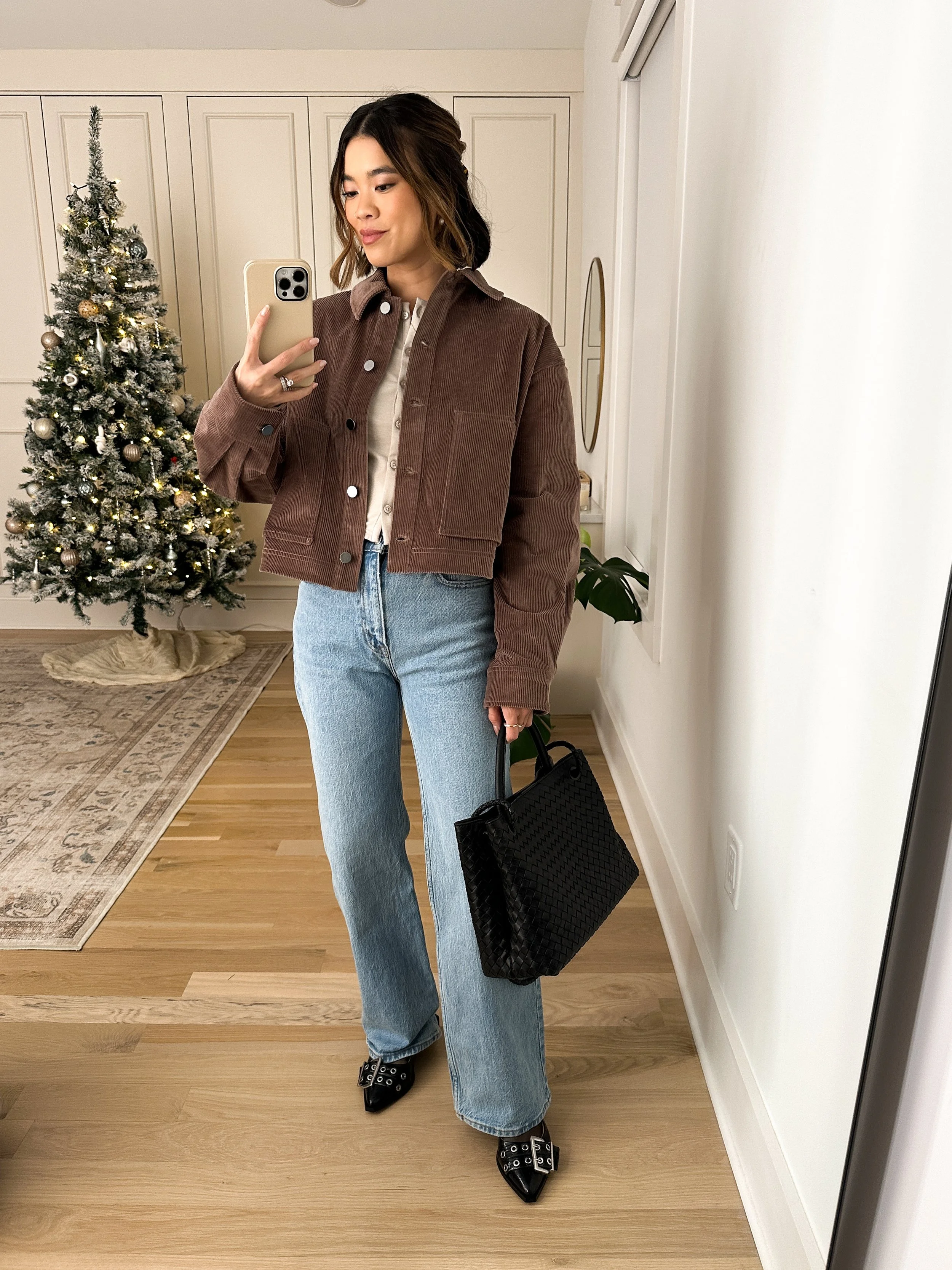 THE ULTIMATE WINTER LOOKBOOK | 12 Outfits for Looking Your Best During ...