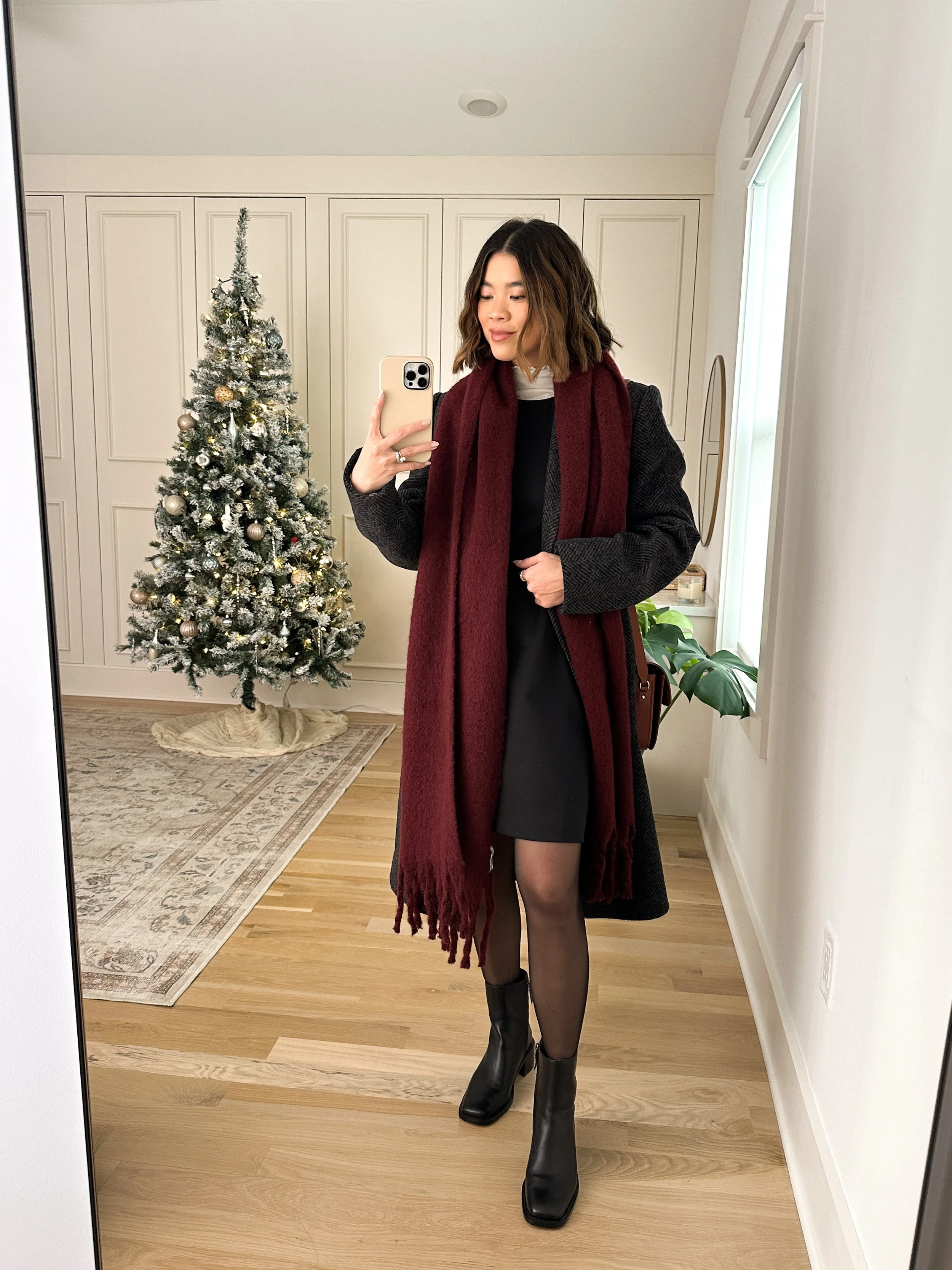 THE ULTIMATE WINTER LOOKBOOK | 12 Outfits for Looking Your Best During ...