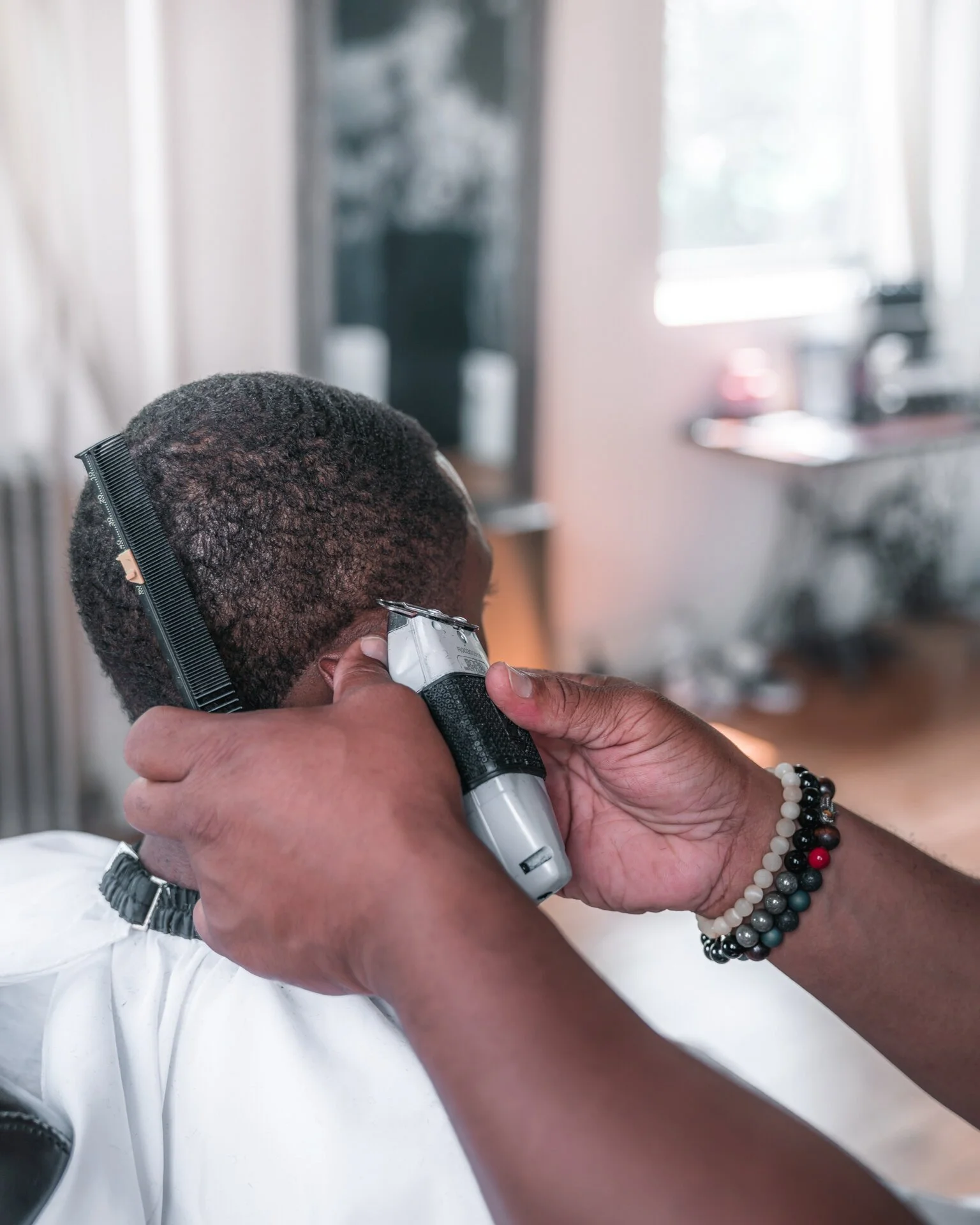 Top Men's Barber in Kansas City MO | My Cuts Travel