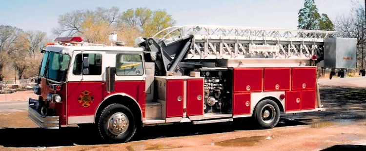 Fire Engines & Fire Trucks ~ Emergency Picture Vehicles — Elliott ...