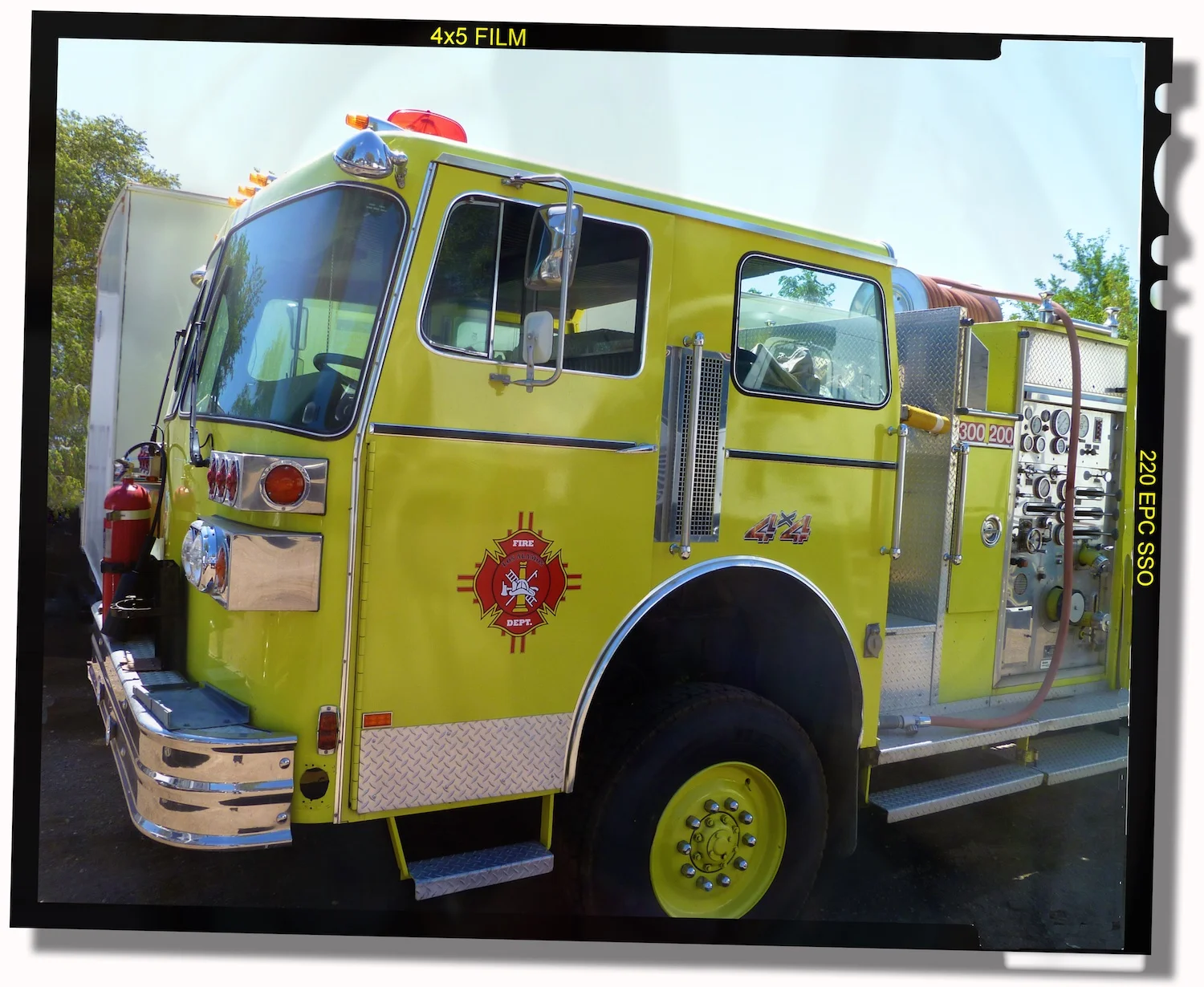 Fire Engines & Fire Trucks ~ Emergency Picture Vehicles — Elliott ...