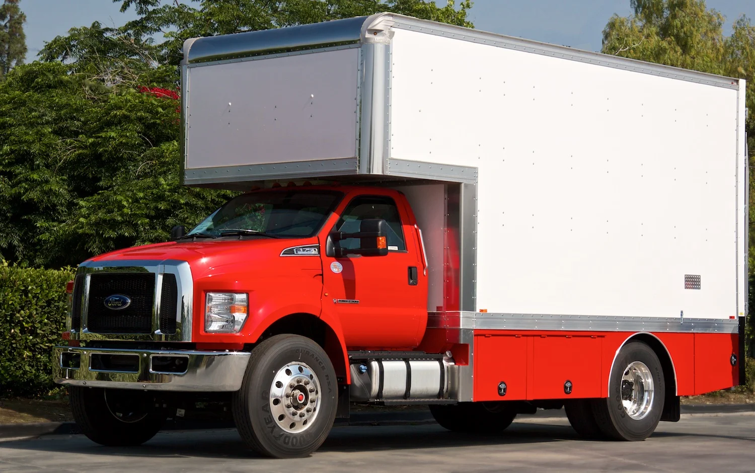 Shorty 40's - Built for Film Production — Elliott Location Equipment