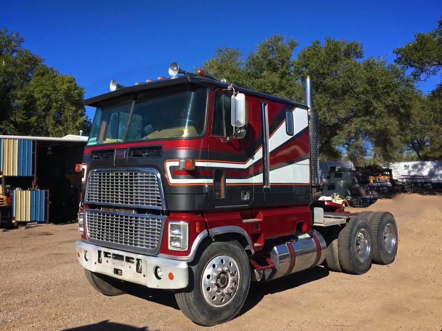 Picture Vehicles - Semi Tractors — Elliott Location Equipment