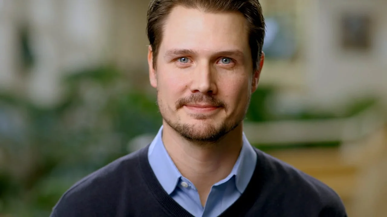 How To Direct Real People and Non-Professional Actors — Explore Media