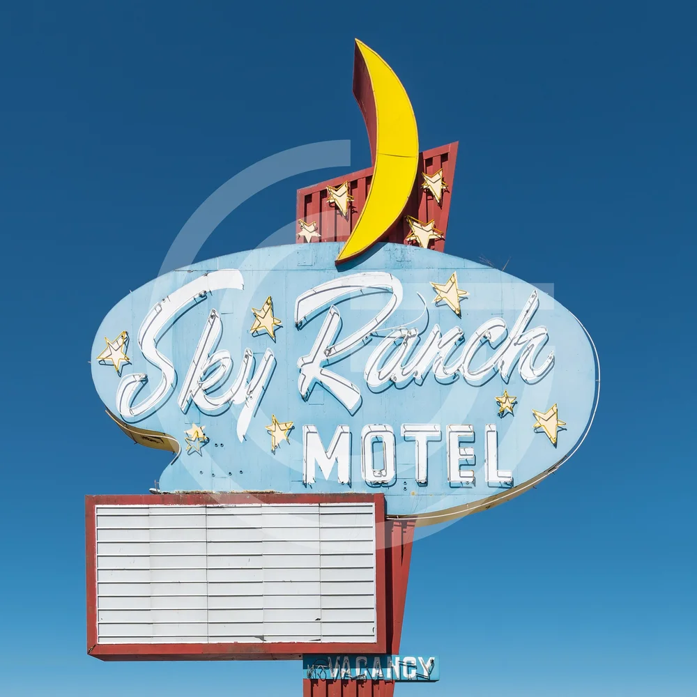 Retro Vacancy Sign