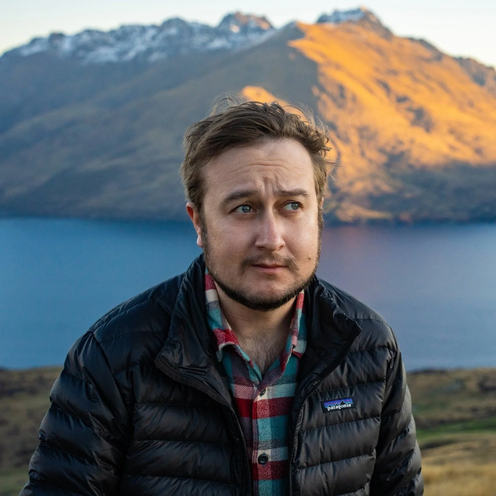 About — ALEX GABBOTT