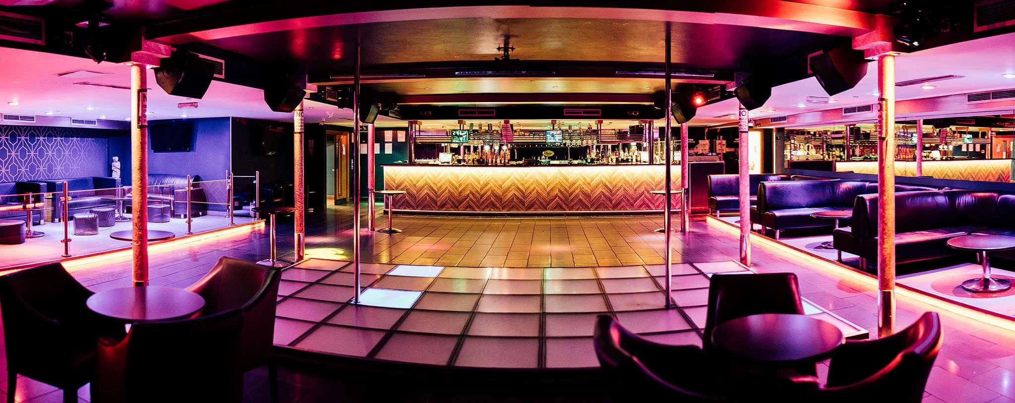 PRIVATE HIRE — Mirage clubs