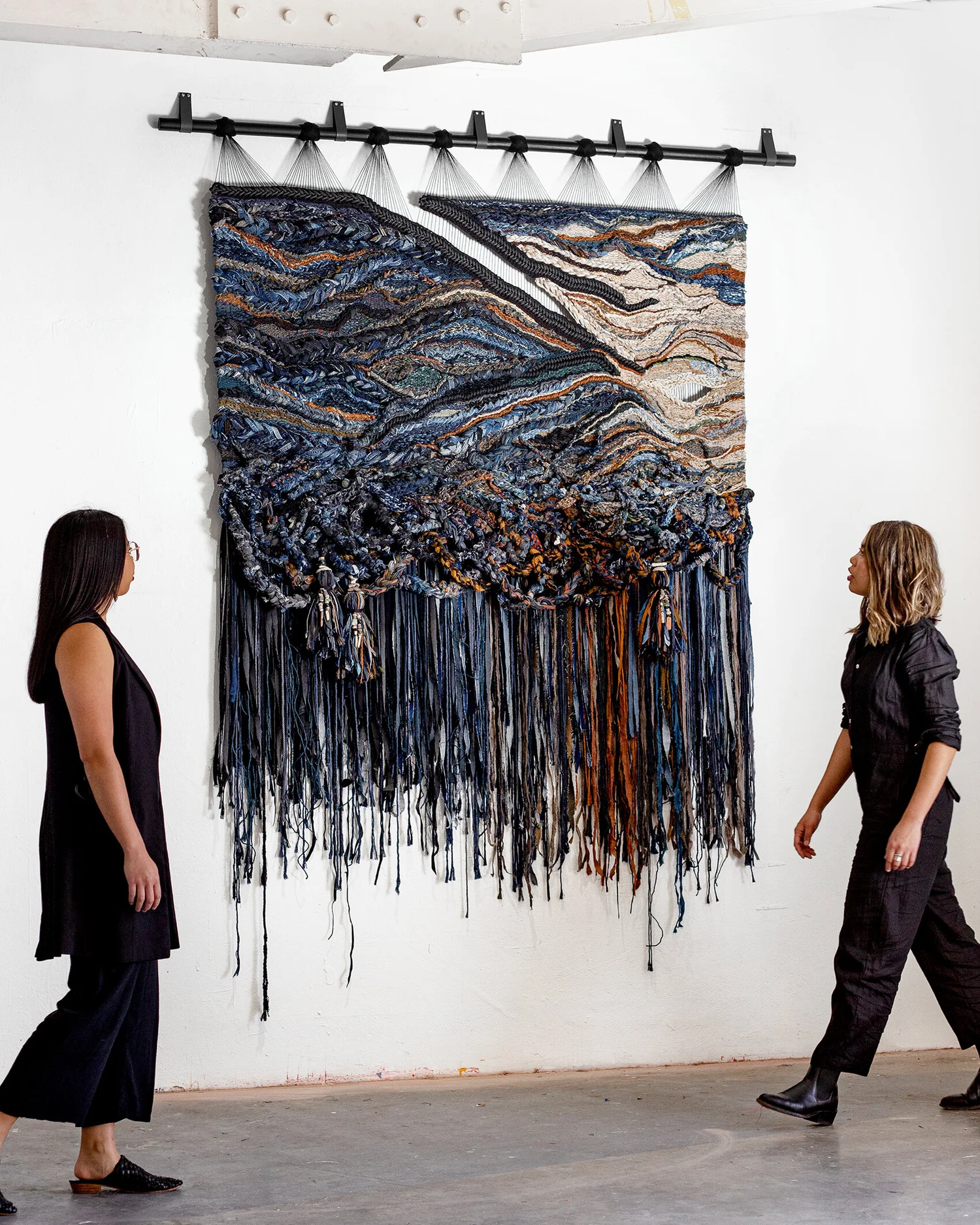 COMMISSIONS — Crossing Threads®