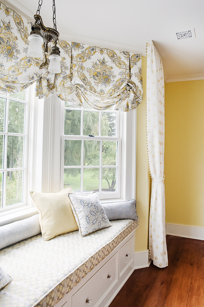 This Buttery Yellow Bedroom will Make You Melt — Teaselwood Design