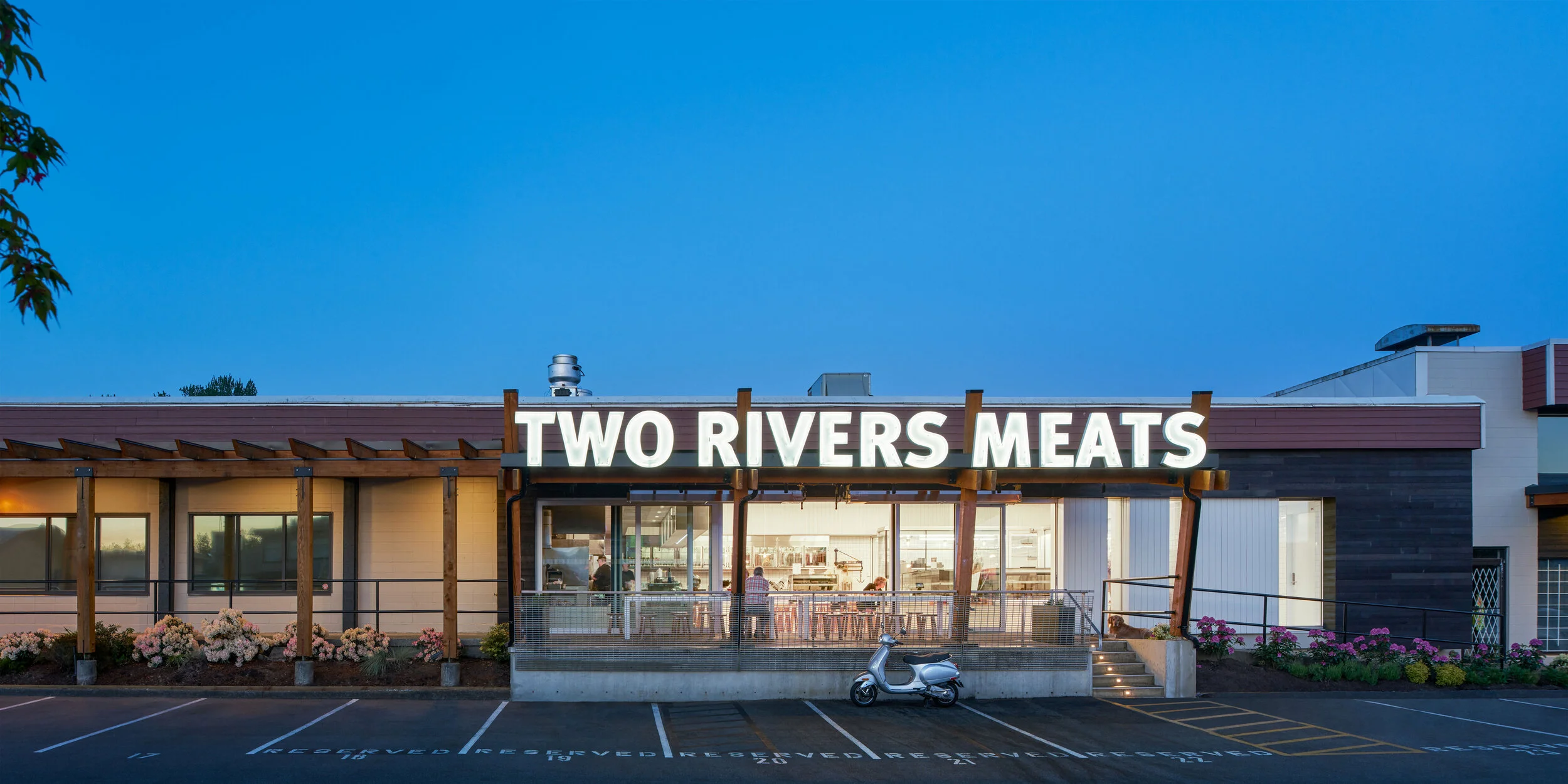 Two Rivers Meats — Campos Studio