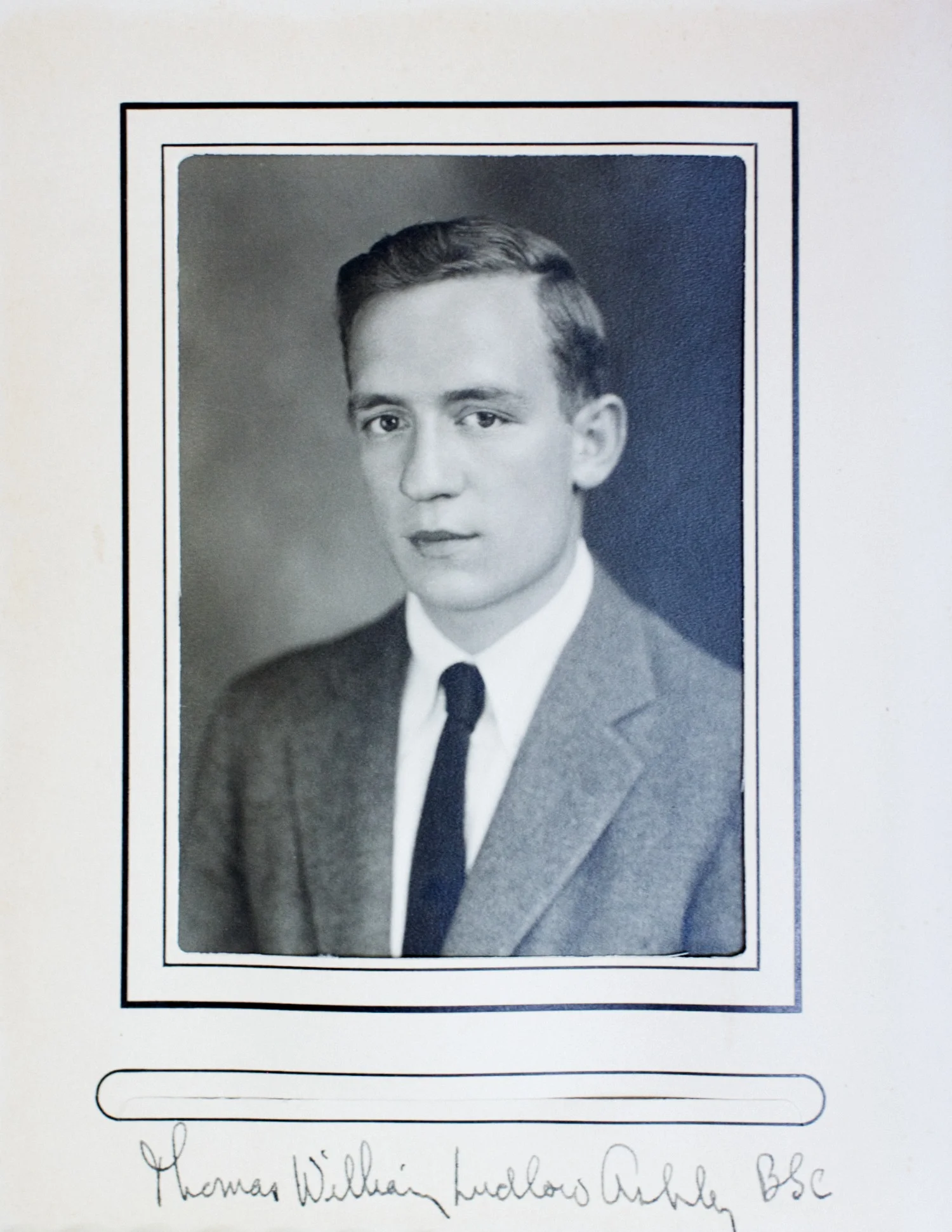 Skull and Bones 1948 Yearbook — F.E. Castleberry
