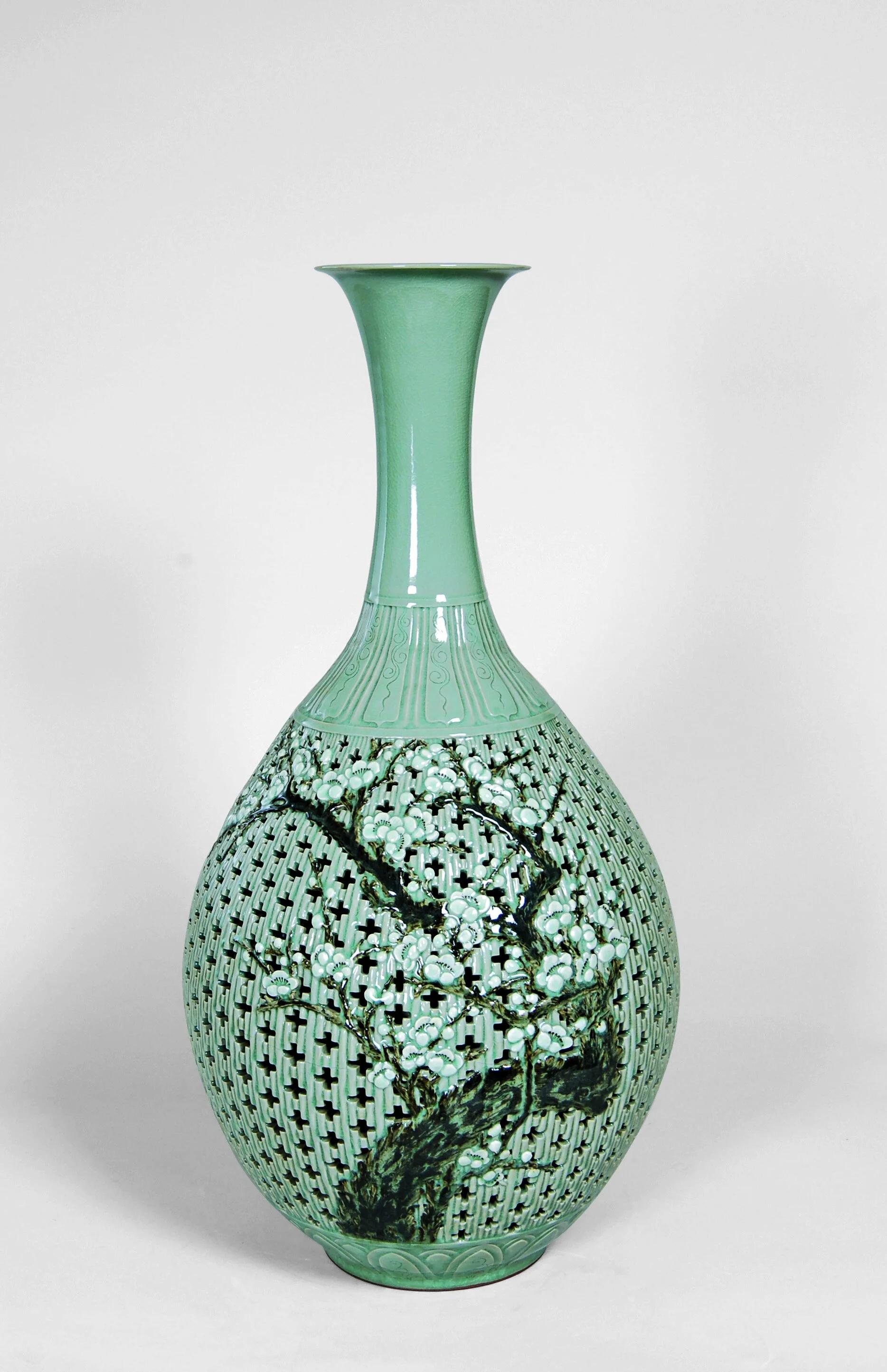 Story of a Thousand Years: Master of Goryeo Celadon — The Muckenthaler ...