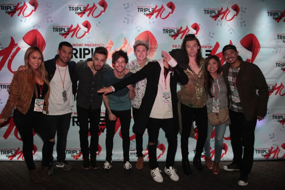 One Direction Meet And Greet Poses