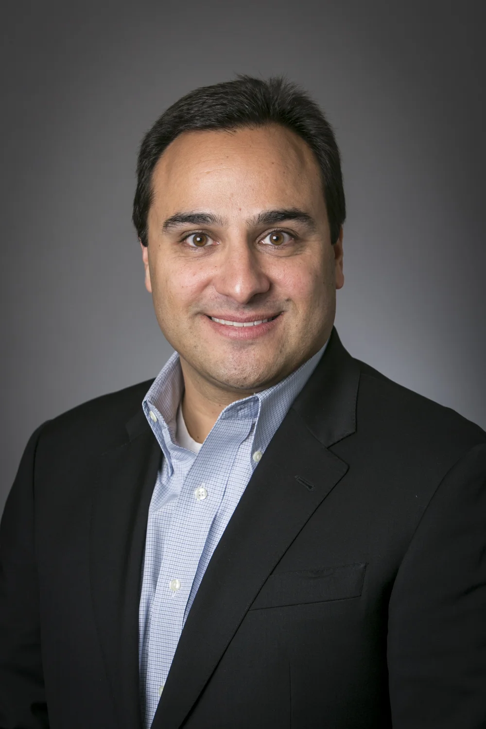 May 2019 Volunteer of the Month: Brian Yomtov — Volunteer Lawyers for ...