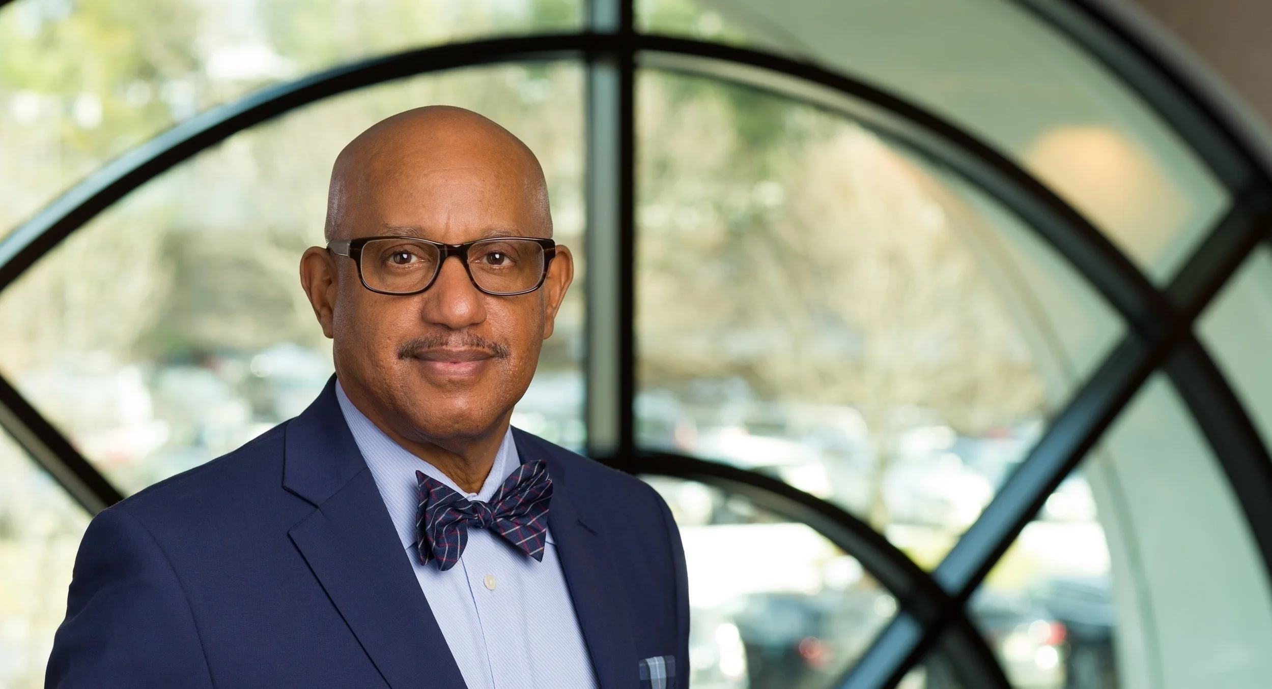 August 2022 Volunteer of the Month: Jason Holt — Volunteer Lawyers for ...