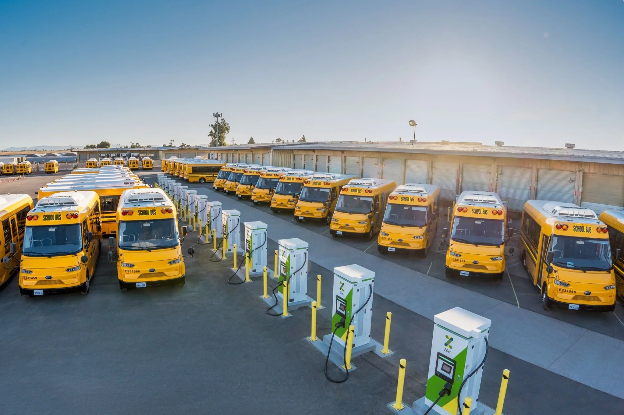 A Clean Ride to School: School Districts Go 100% Zero-Emission ...