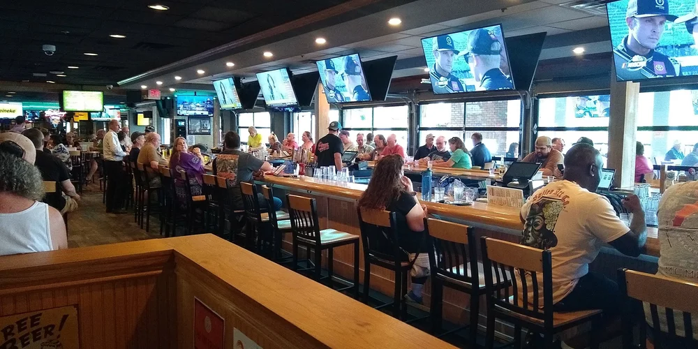 Photo Gallery — Jimmy's Food & Drink