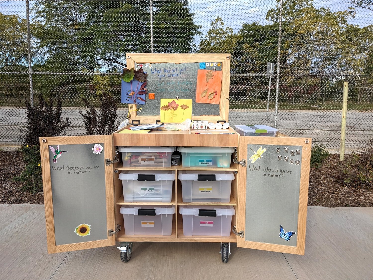 Outdoor Discovery Carts — Reflo