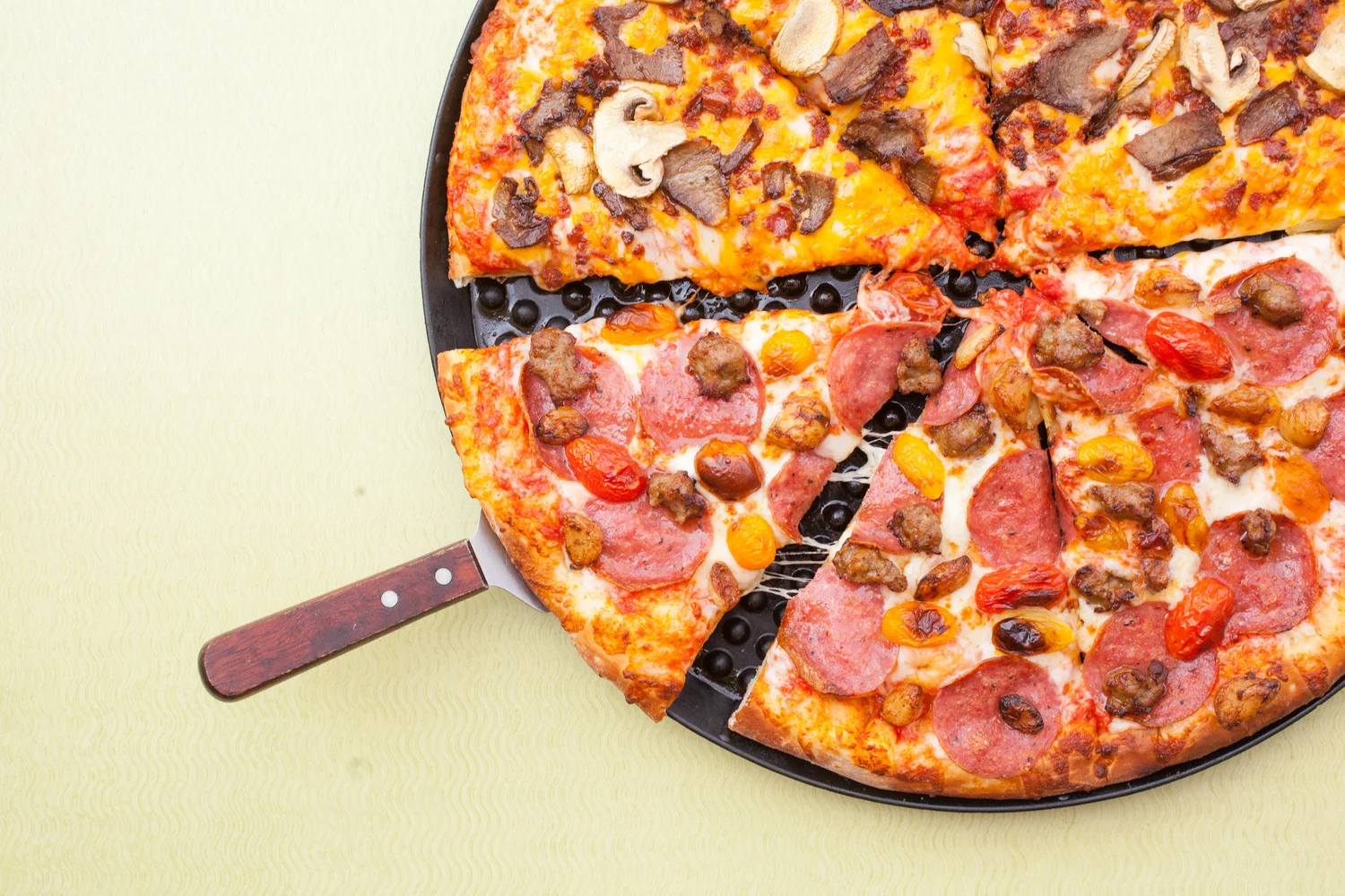 MAD PIZZA - OFFICIAL WEBSITE