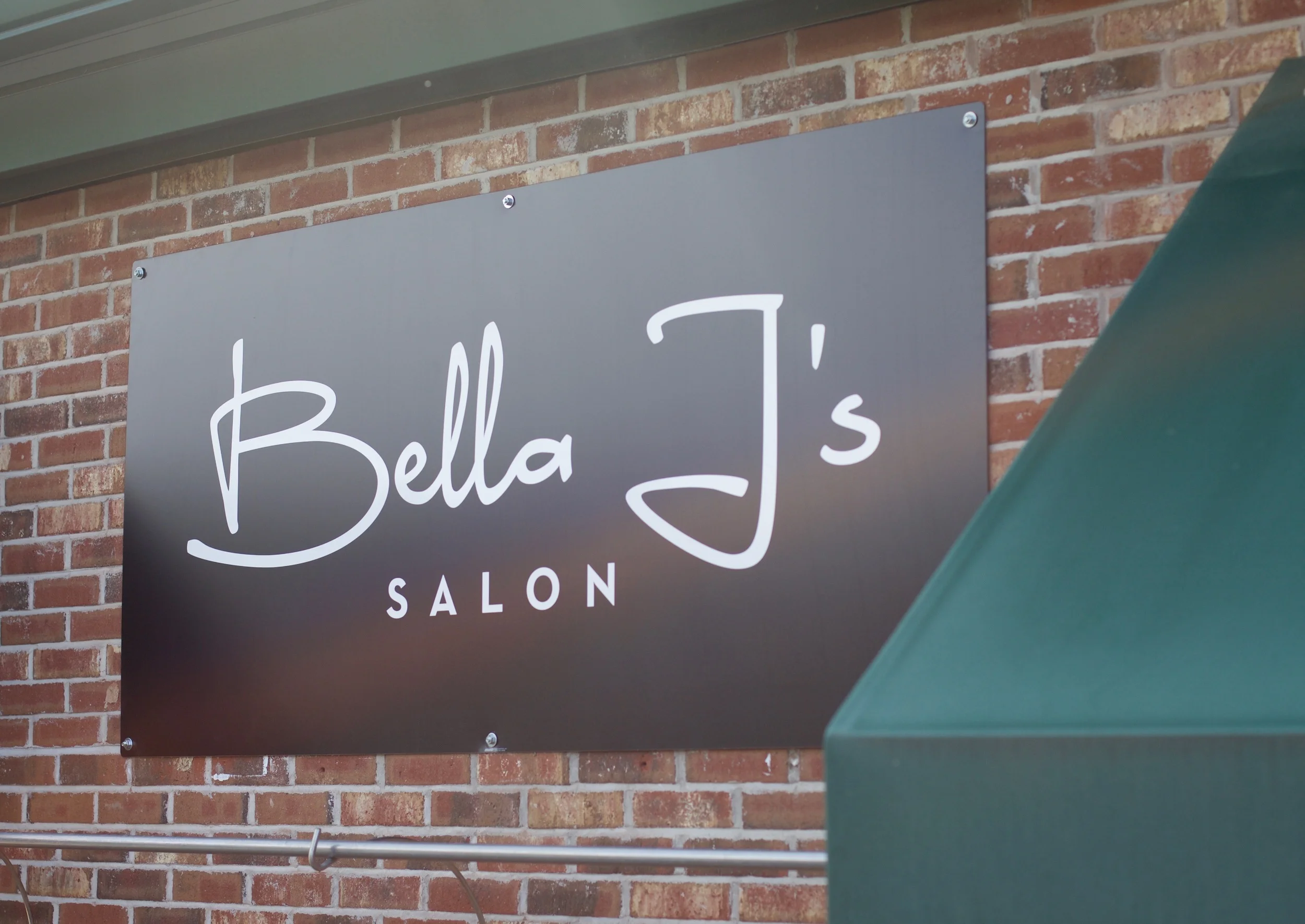 Bella J's Salon