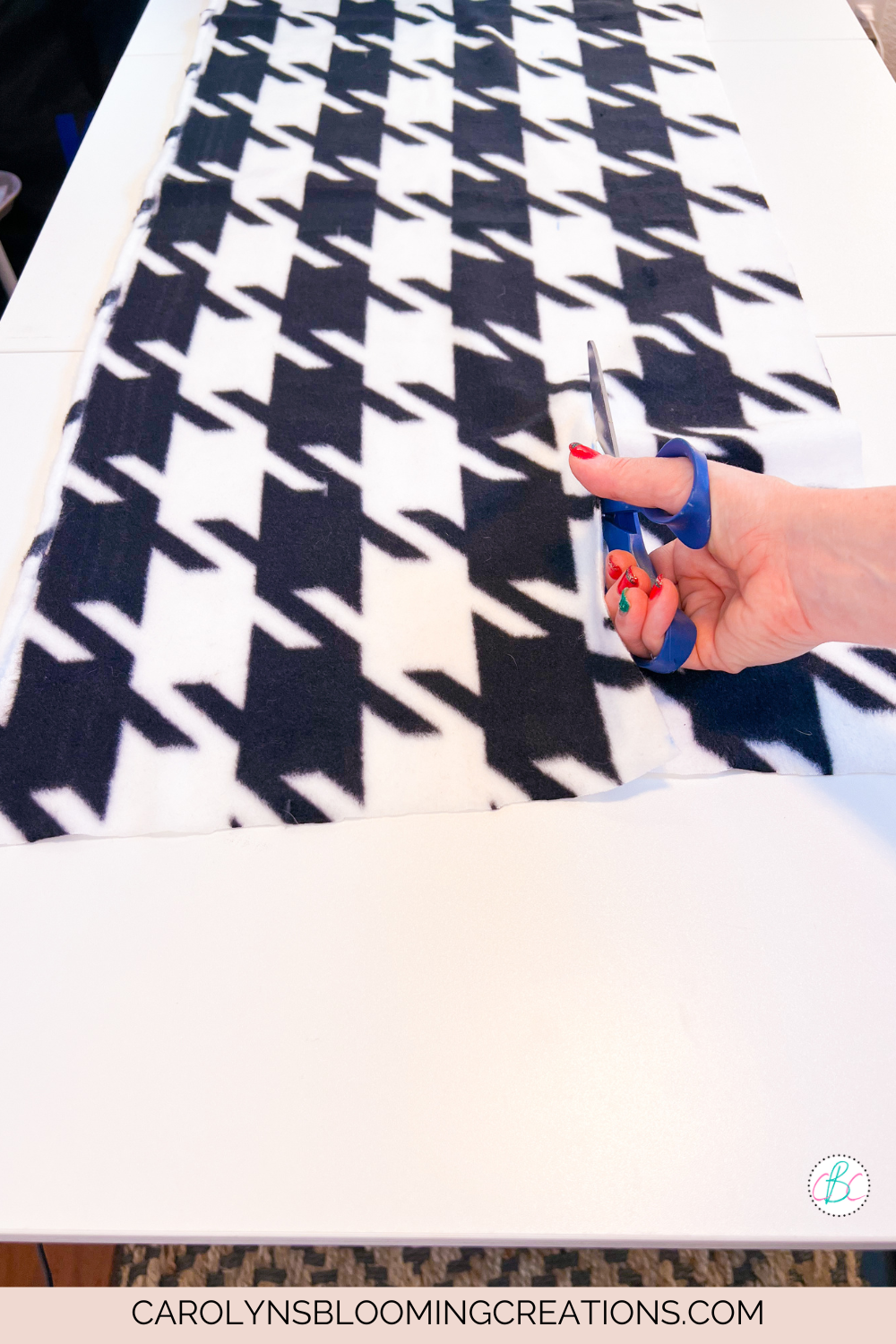 How To Make a No Sew Fleece Tug Toy or Dog Rope Bone — DIY Home ...