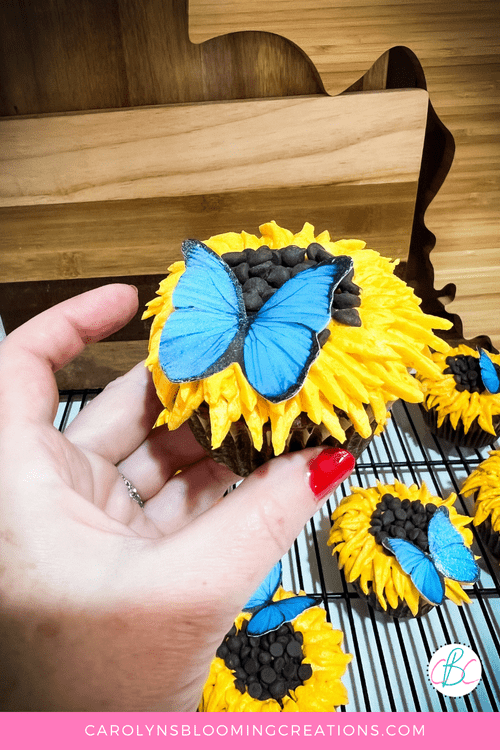 Vincent van Gogh Sunflowers Cupcakes — DIY Home Improvements Carolyn's ...