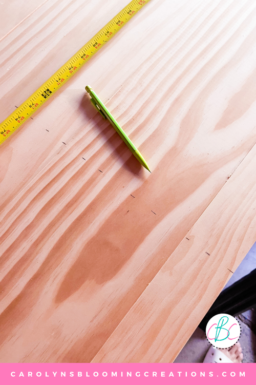 How to Build a DIY Barn Door — DIY Home Improvements Carolyn's Blooming ...