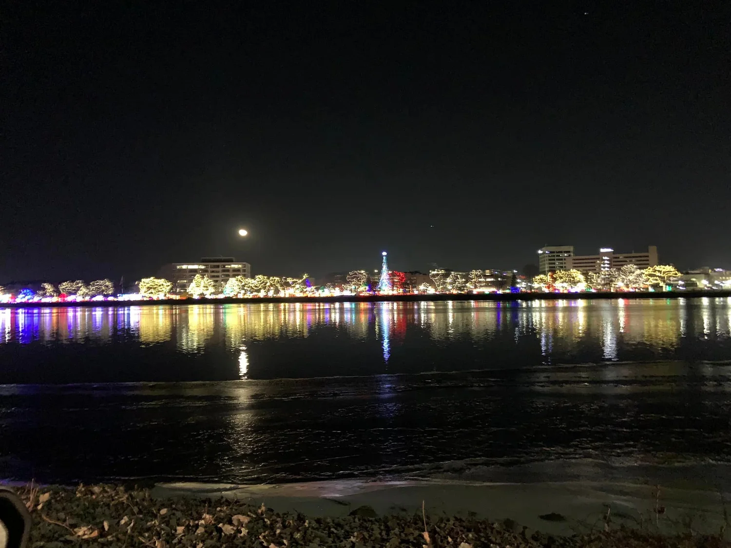 The Christmas Crawl: An Annual Holiday Tradition — WordNerdopolis