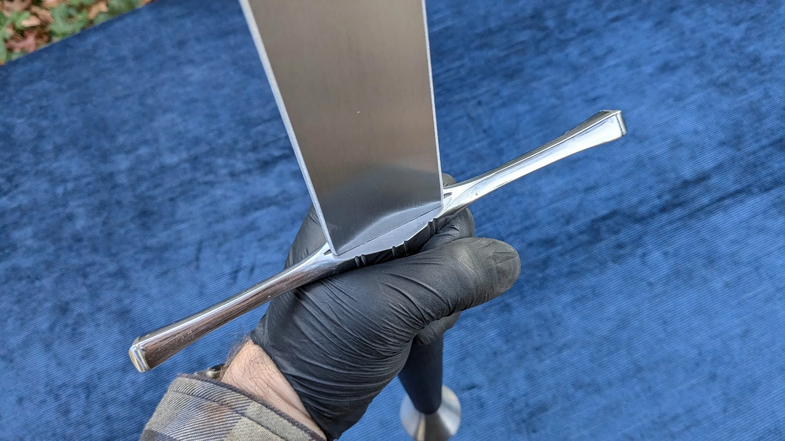 ALUMINUM Two Handed Broadsword - Black Grip — Jesse Belsky Stageswords