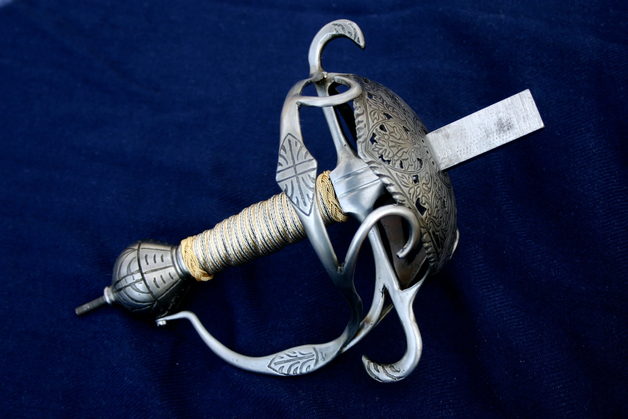 Cavalier Rapier — Jesse Belsky Stageswords