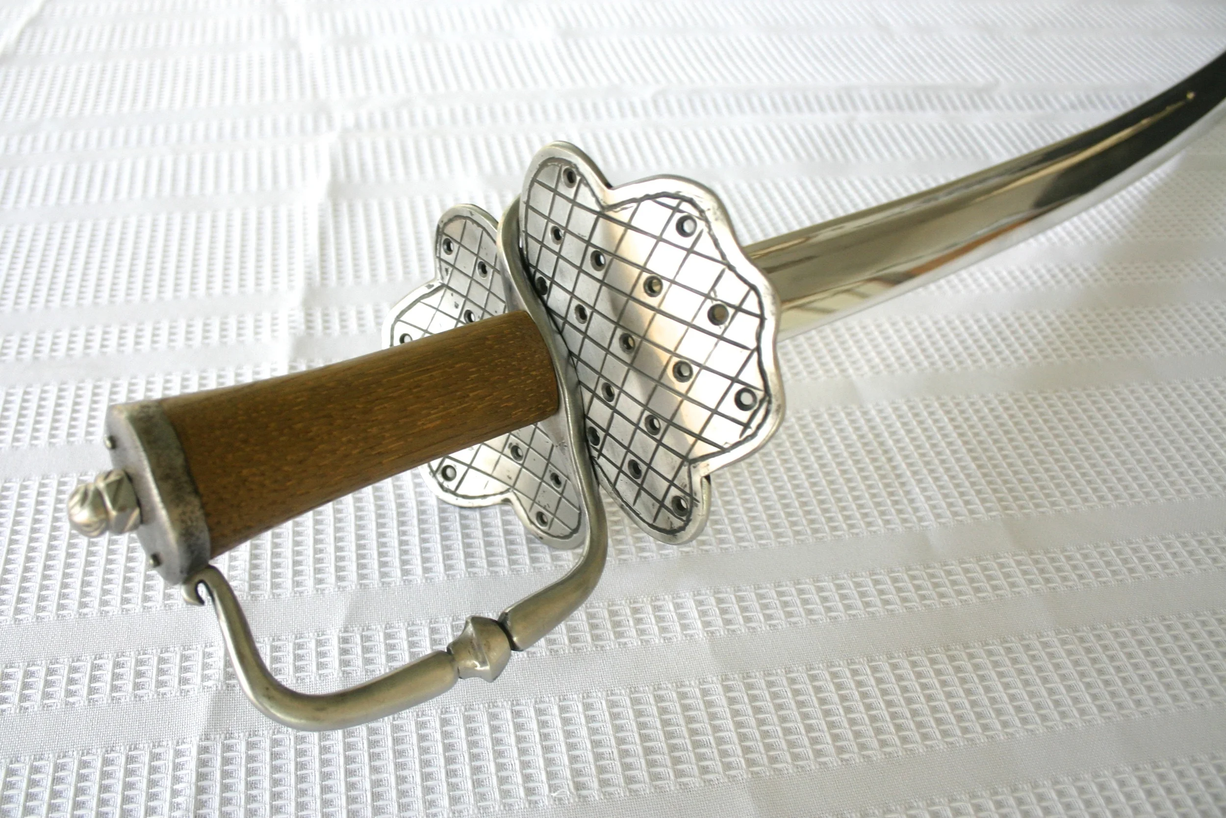 SOLD Cutlasses & Hangers — Jesse Belsky Stageswords