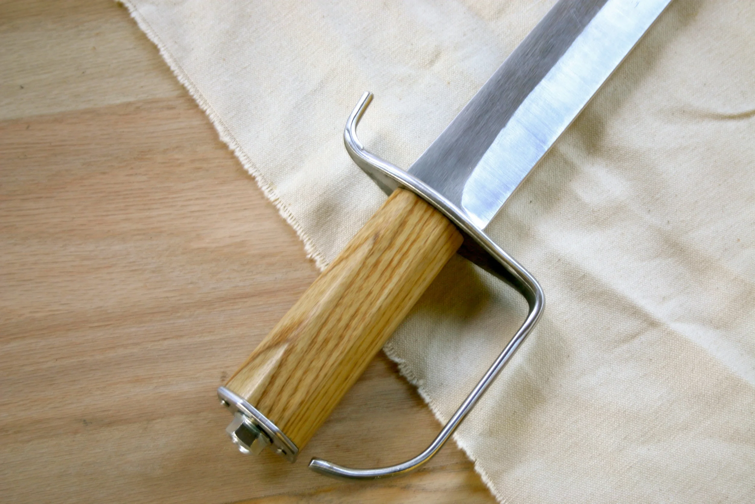 SOLD Cutlasses & Hangers — Jesse Belsky Stageswords