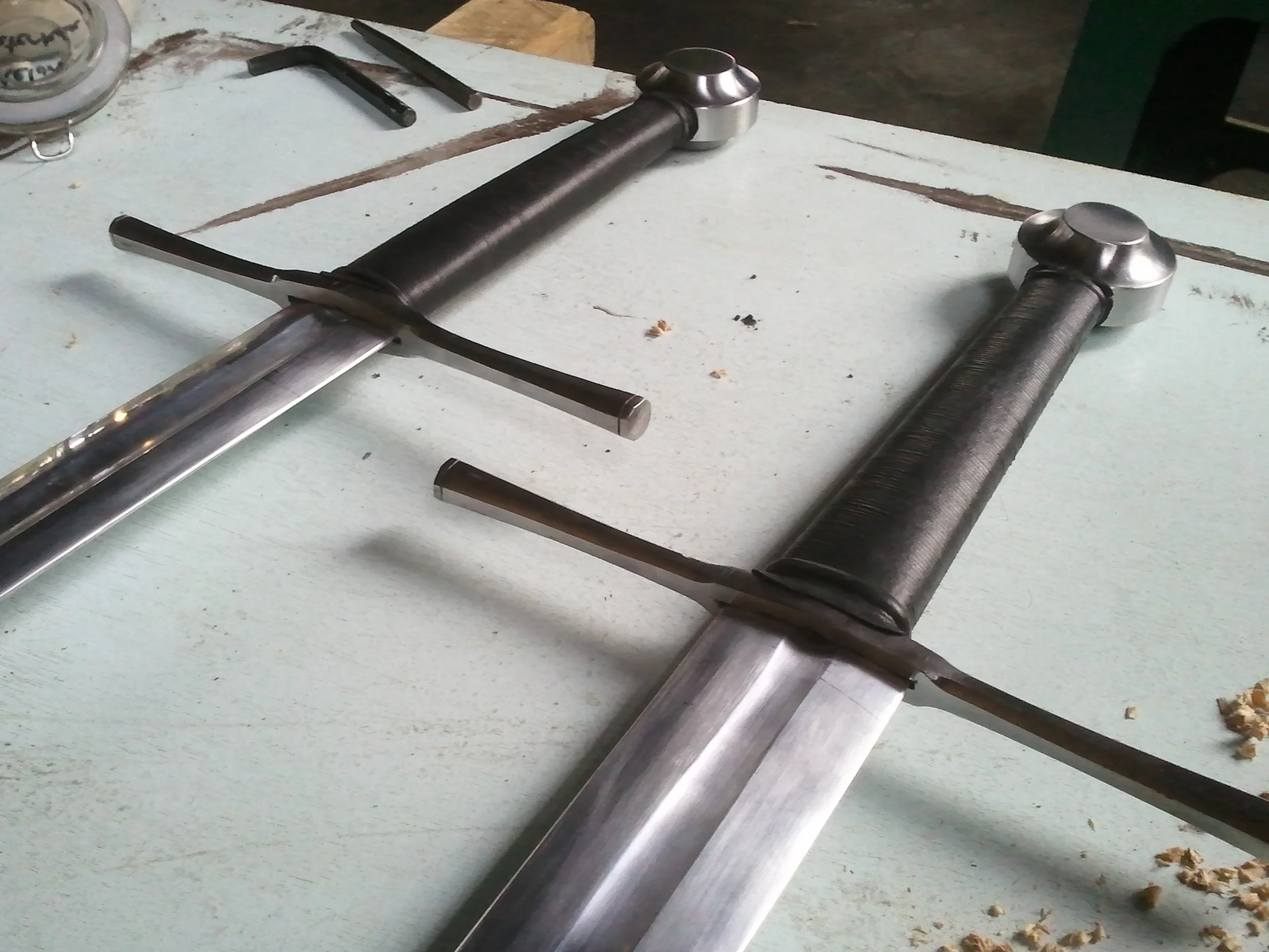 Aluminum Two Handed Broadswords — Jesse Belsky Stageswords