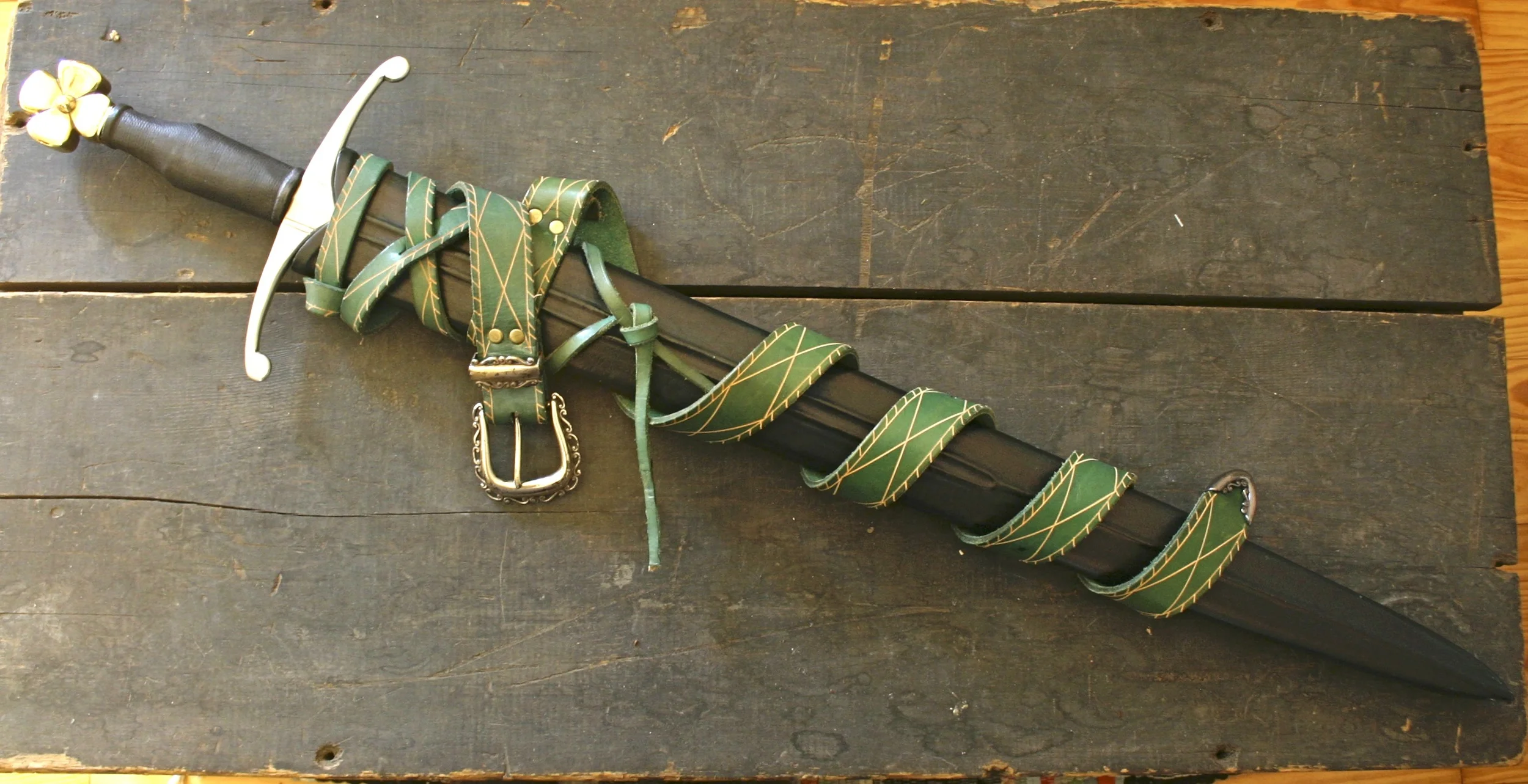 Aluminum Single Hand Broadsword & Scabbard — Jesse Belsky Stageswords