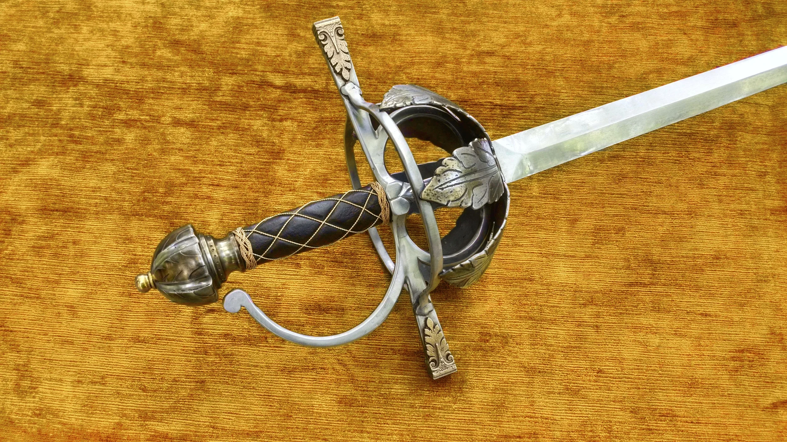 Leaf Cup Rapier — Jesse Belsky Stageswords