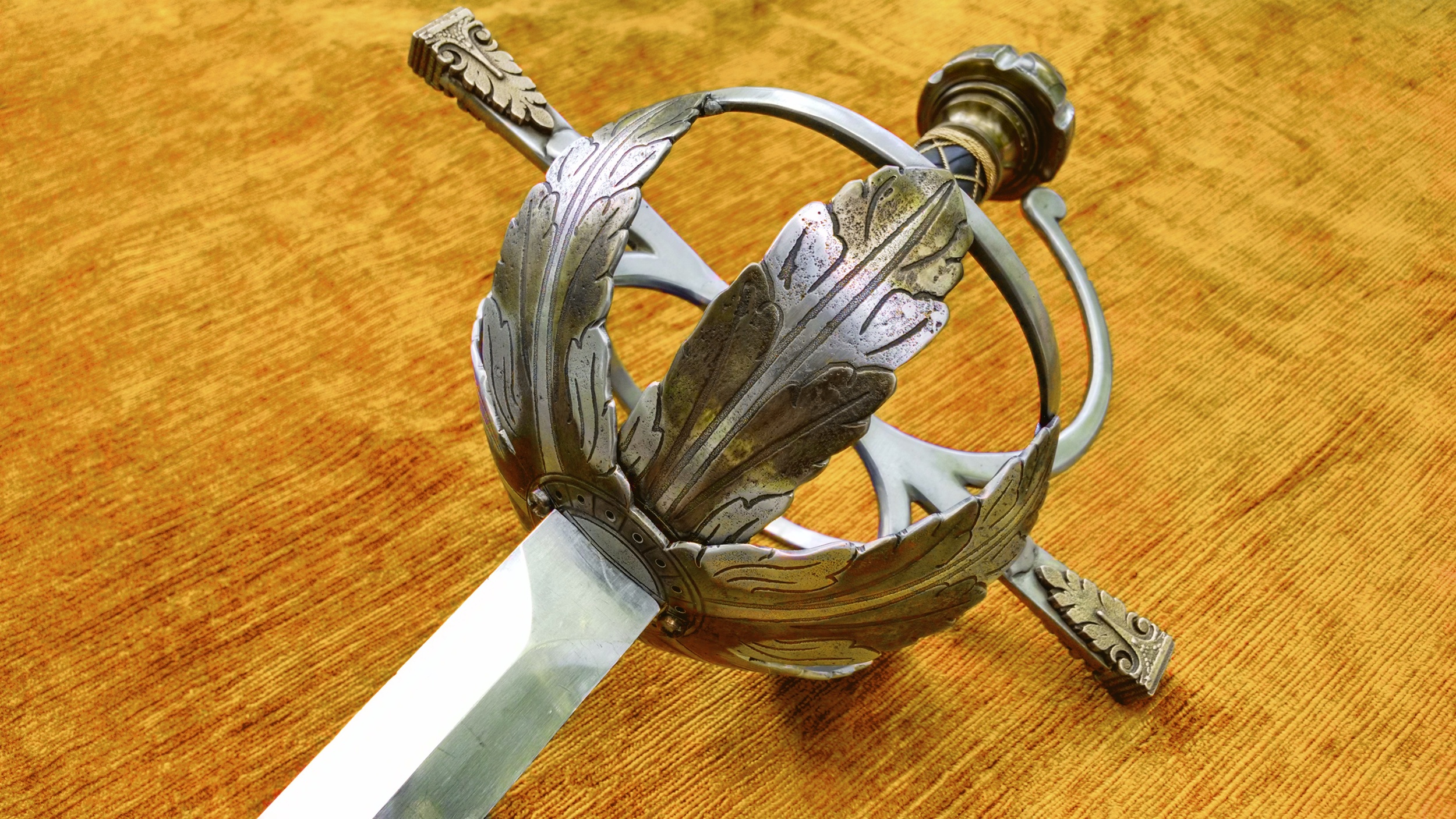 Leaf Cup Rapier — Jesse Belsky Stageswords