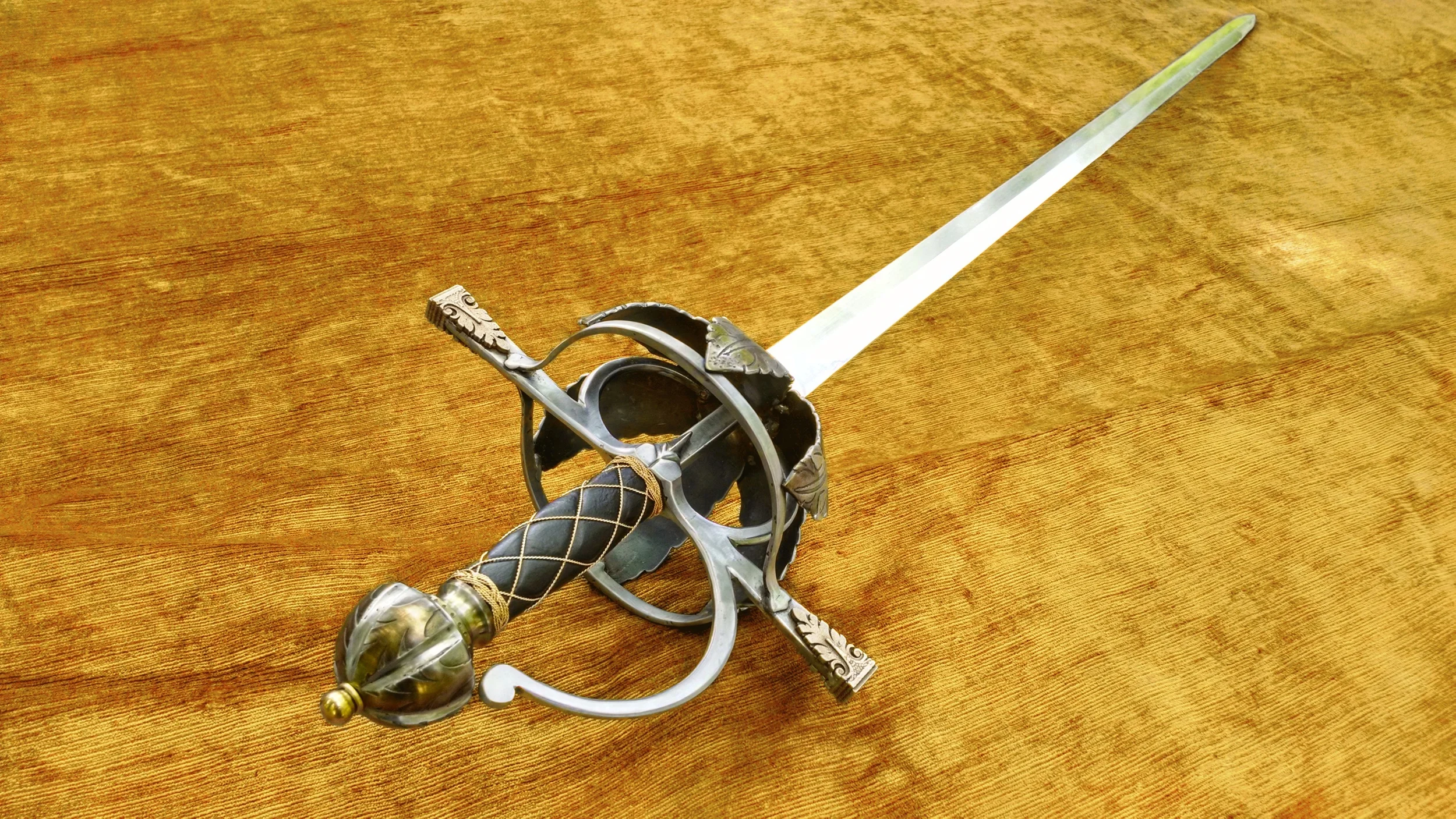 Leaf Cup Rapier — Jesse Belsky Stageswords