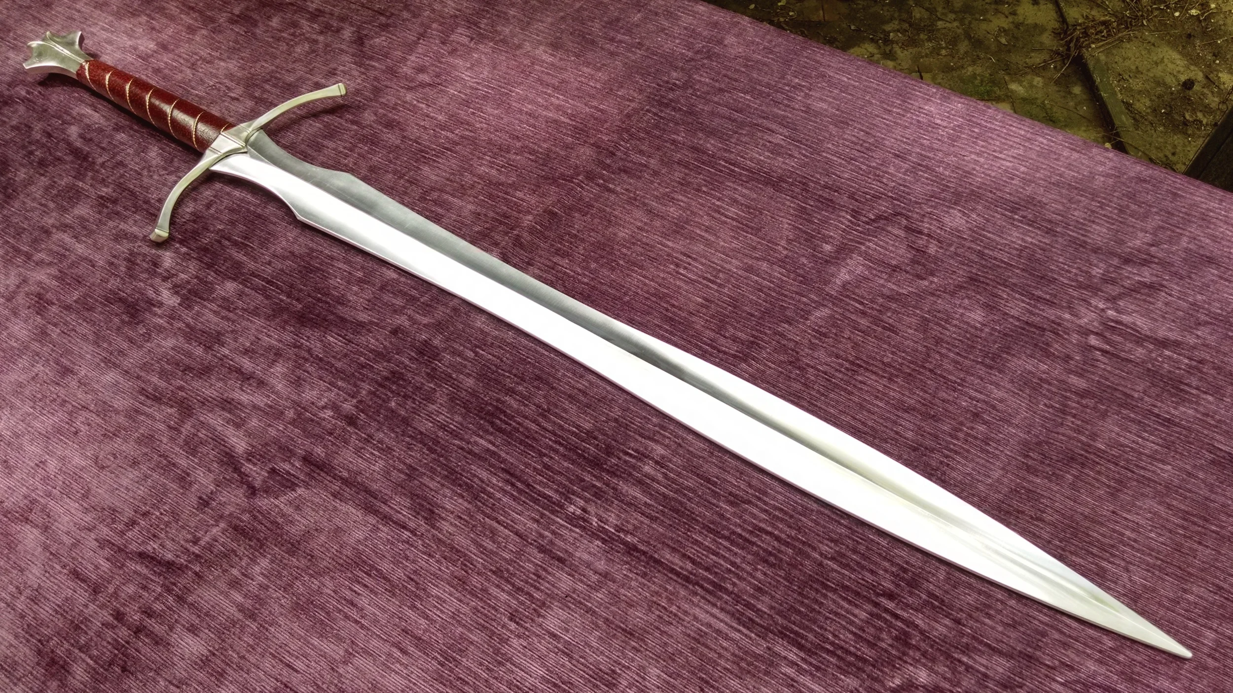Aluminum Leaf Blade Broadsword 2 Jesse Belsky Stageswords Aluminum Leaf Blade Broadsword 2 Jesse Belsky Stageswords