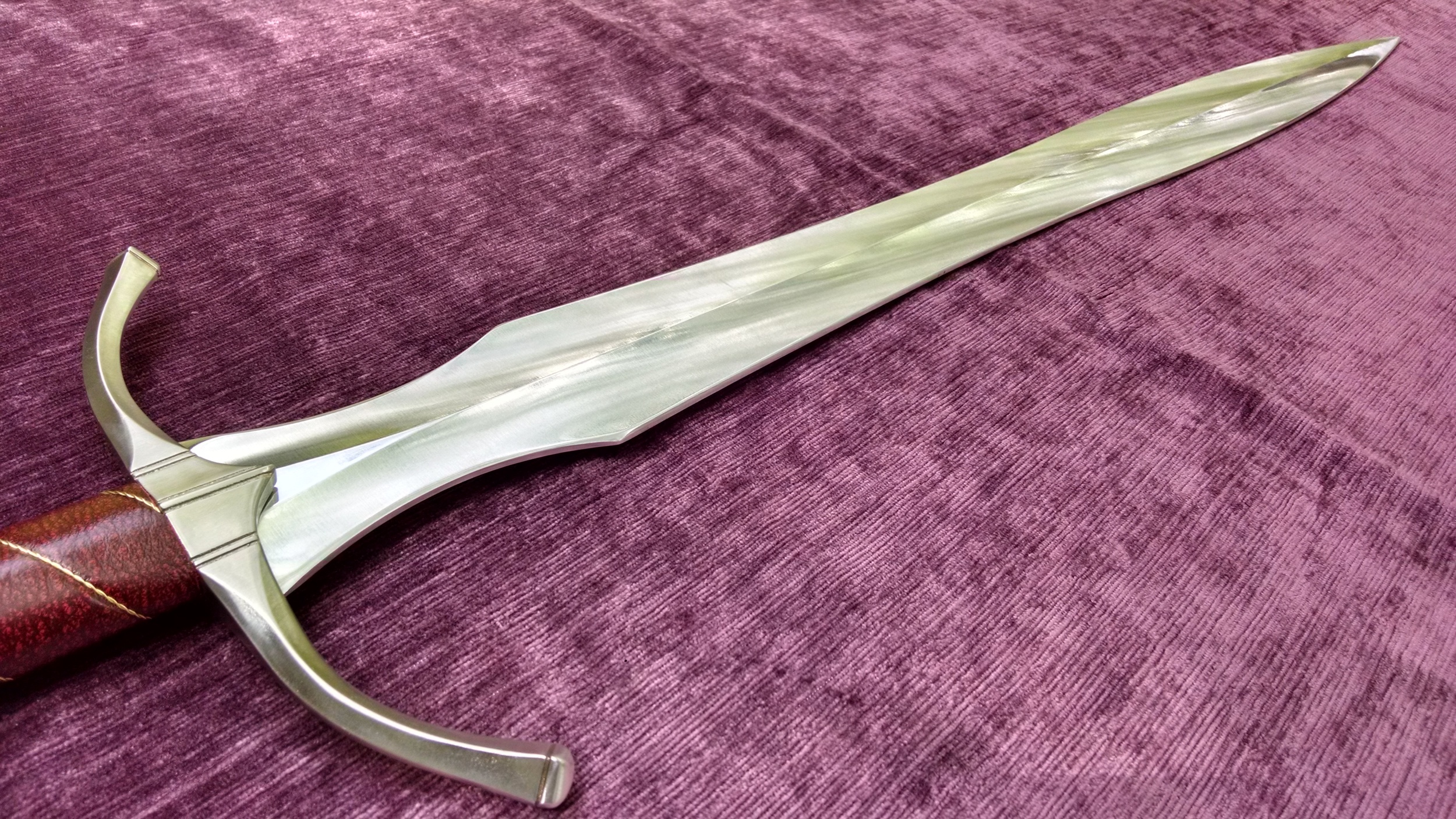 Aluminum Leaf Blade Broadsword 2 Jesse Belsky Stageswords aluminum-leaf-blade-broadsword-2-jesse-belsky-stageswords