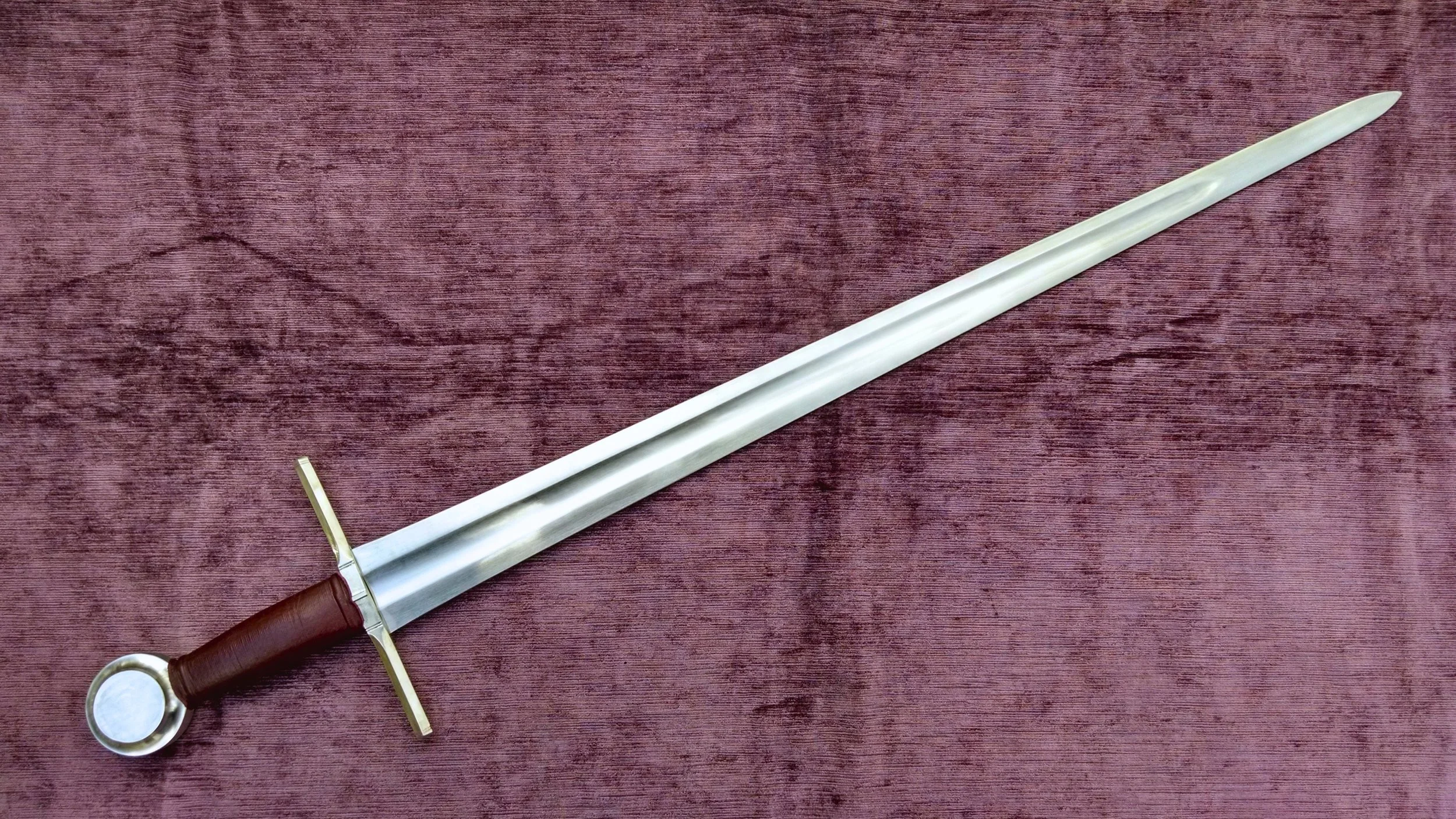 Single Hand Broadsword 2 — Jesse Belsky Stageswords