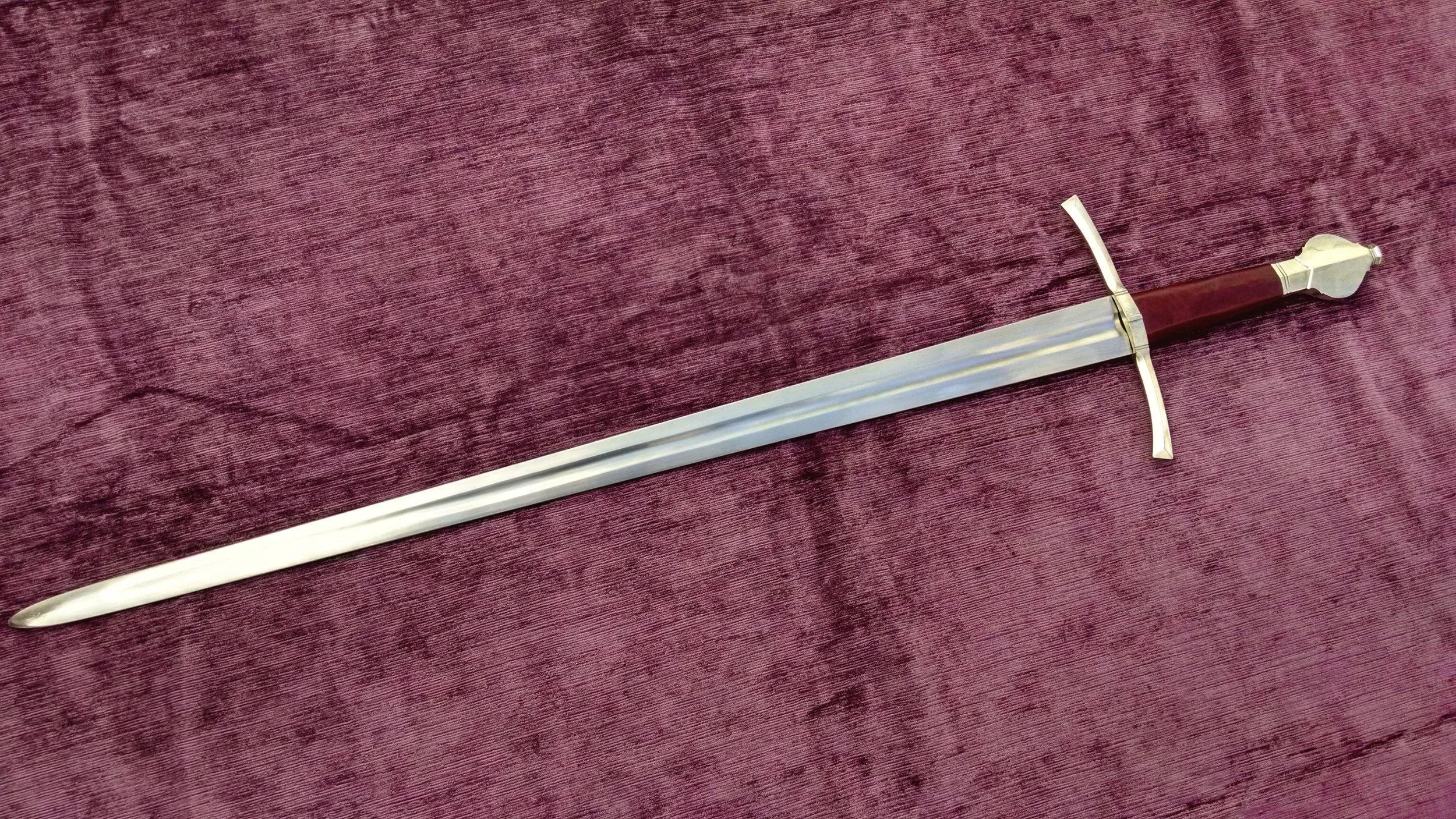 Single Hand Broadsword 1 — Jesse Belsky Stageswords